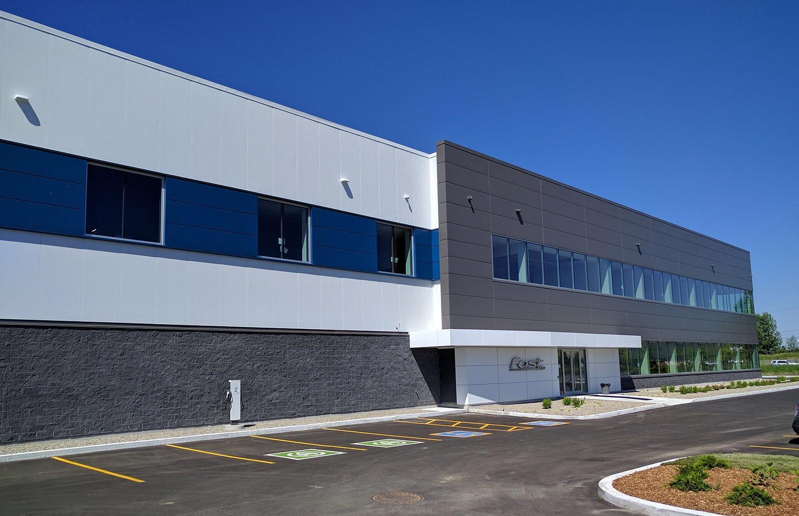 Fastco Canada | Vaudreuil-Dorion, QC | EV Station