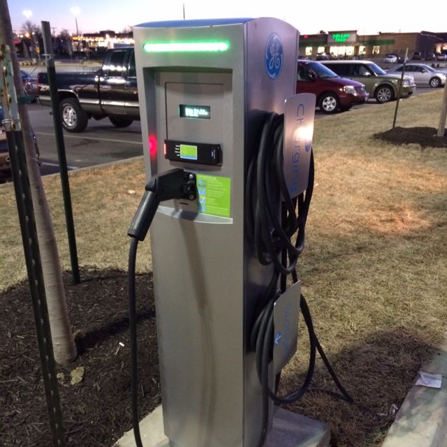 Price Chopper Kansas City | KCMO, MO | EV Station