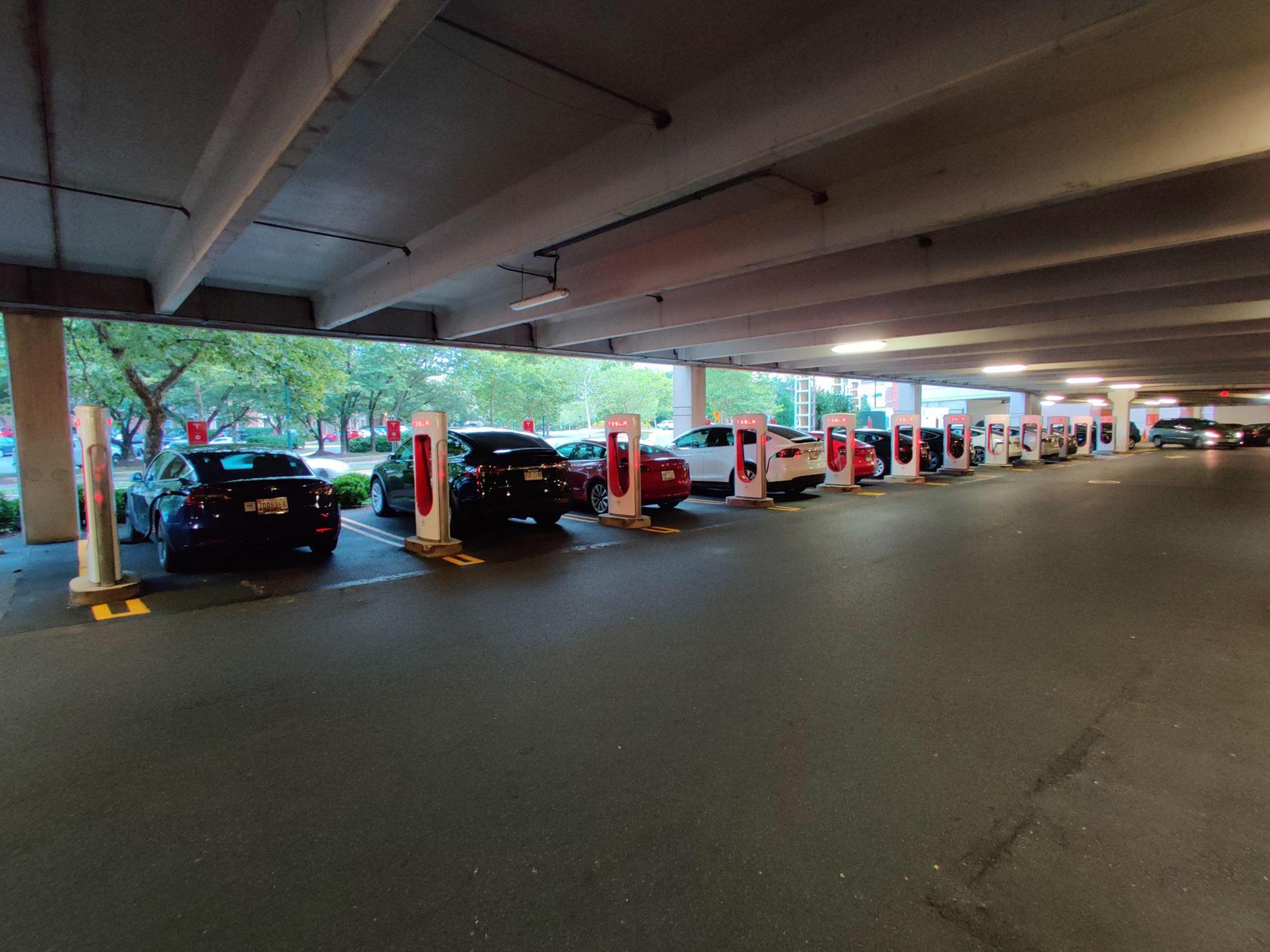 RIO Lakefront - Target Parking | Gaithersburg, MD | EV Station