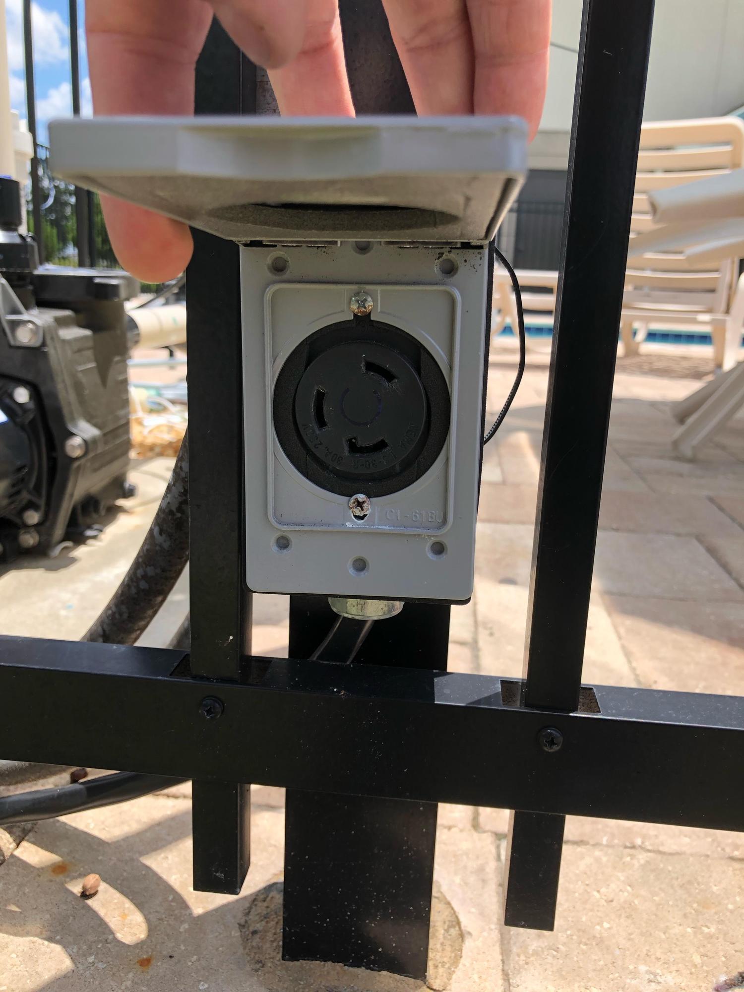 Days Inn | Jesup, GA | EV Station