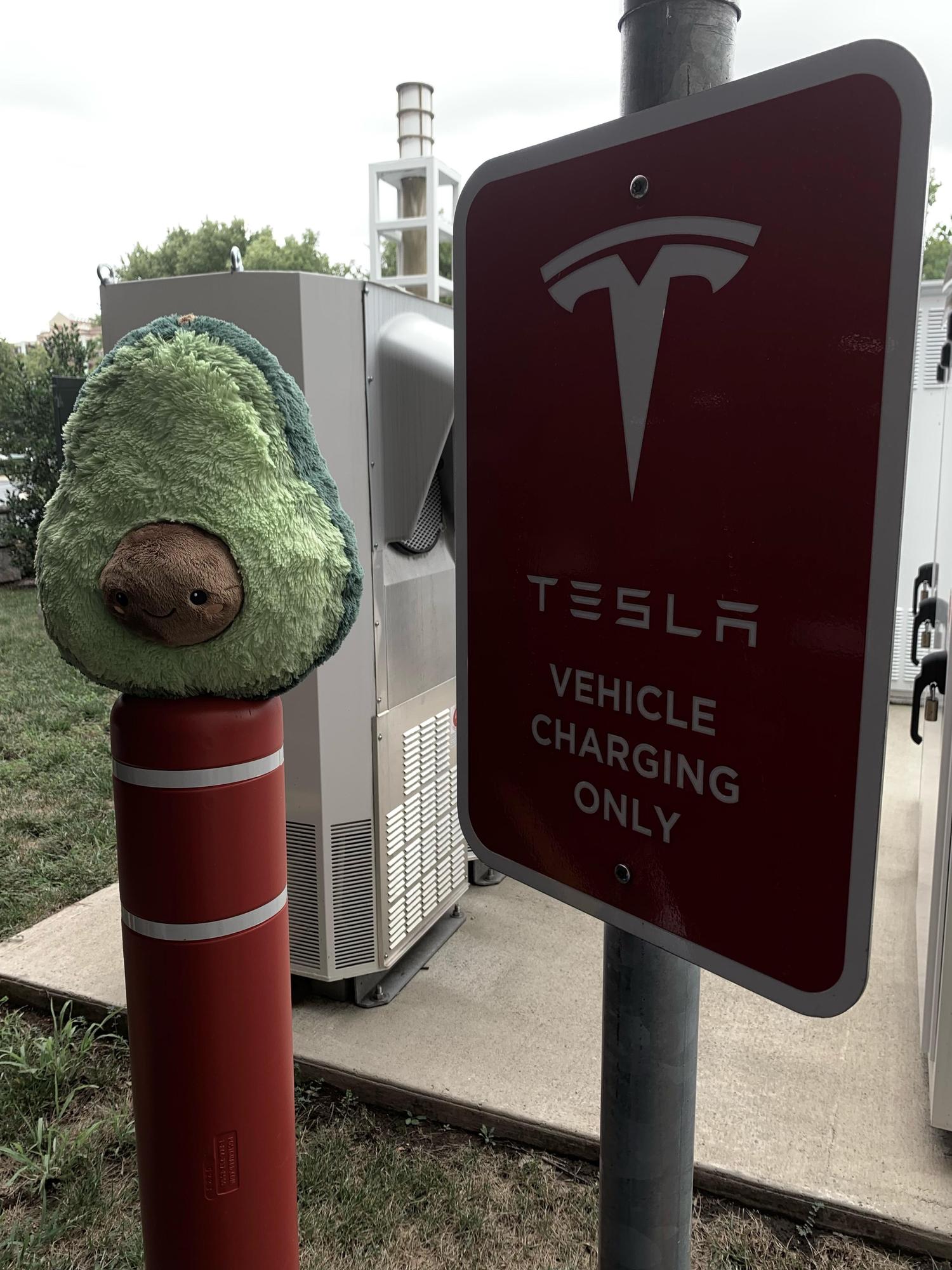 RIO Lakefront - Target Parking | Gaithersburg, MD | EV Station