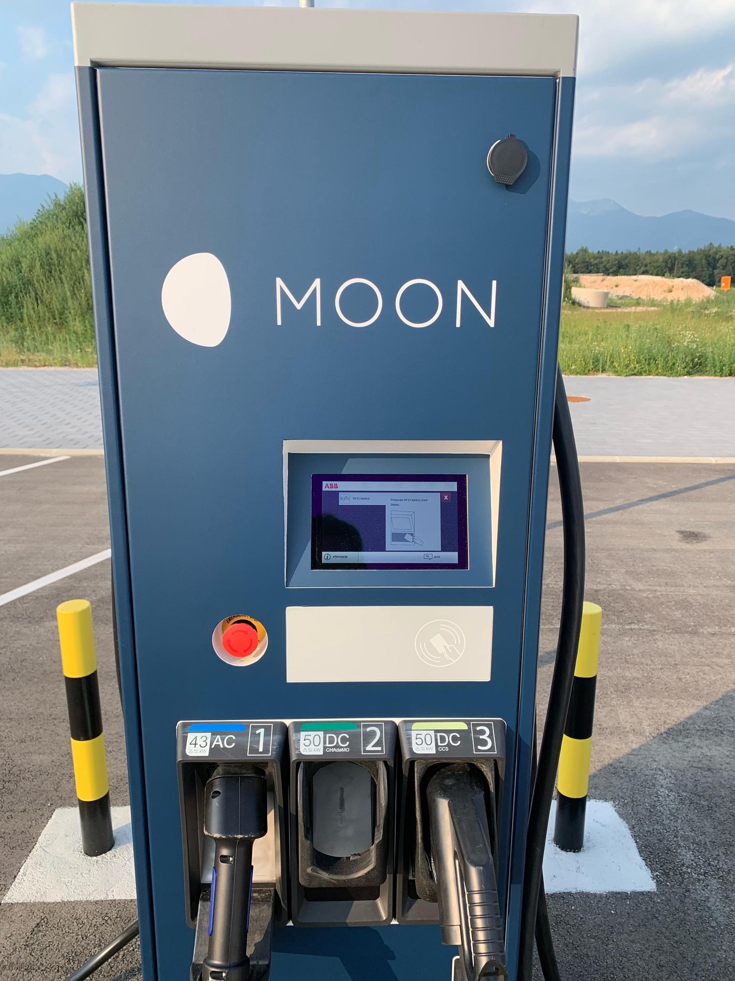 MOON Charge - AH Vrtač Kranj | Šuceva ulica 28, Kranj, Slovenia | EV ...