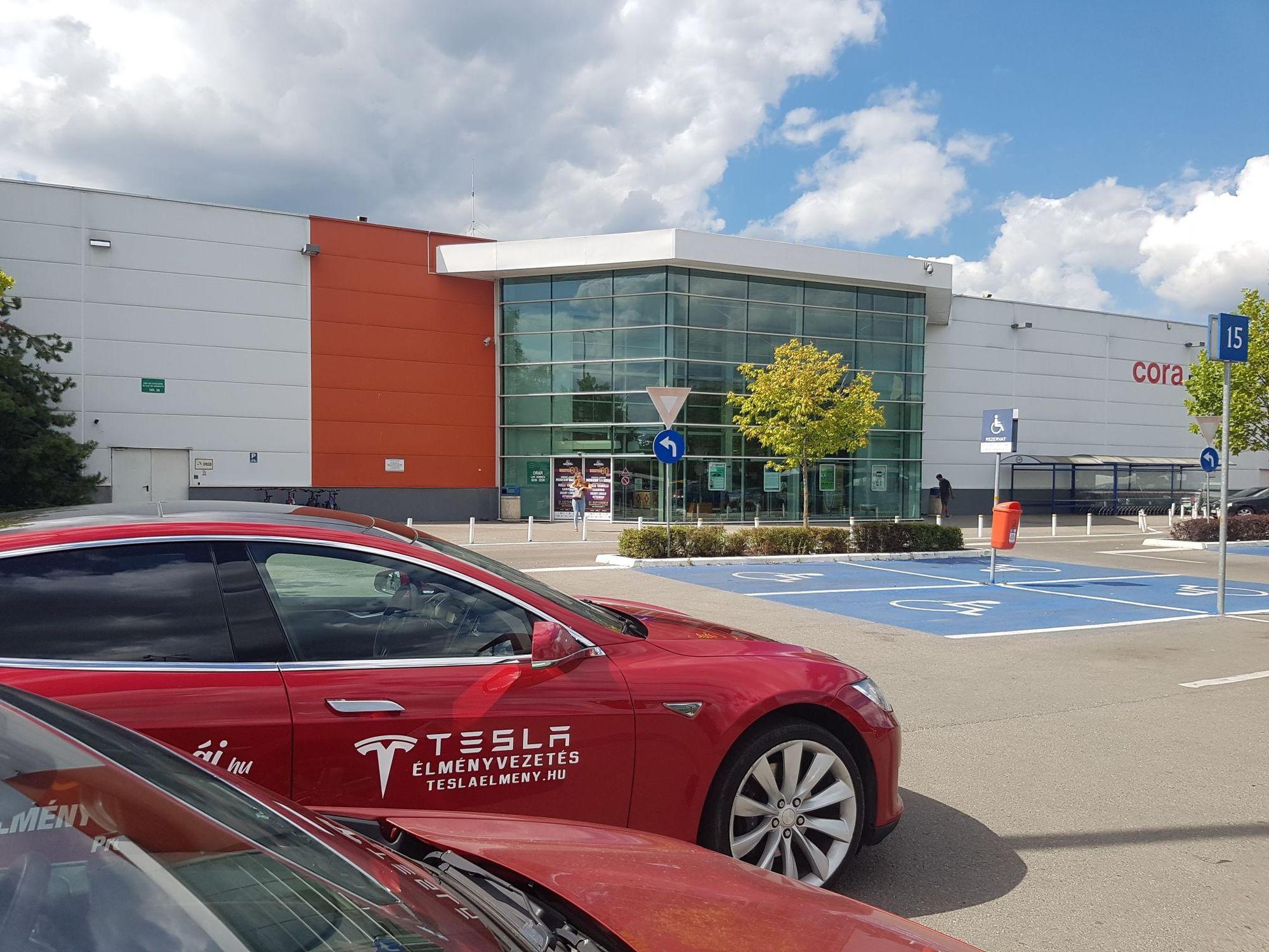 Carrefour Cluj 1 | Cluj-Napoca, CJ | EV Station