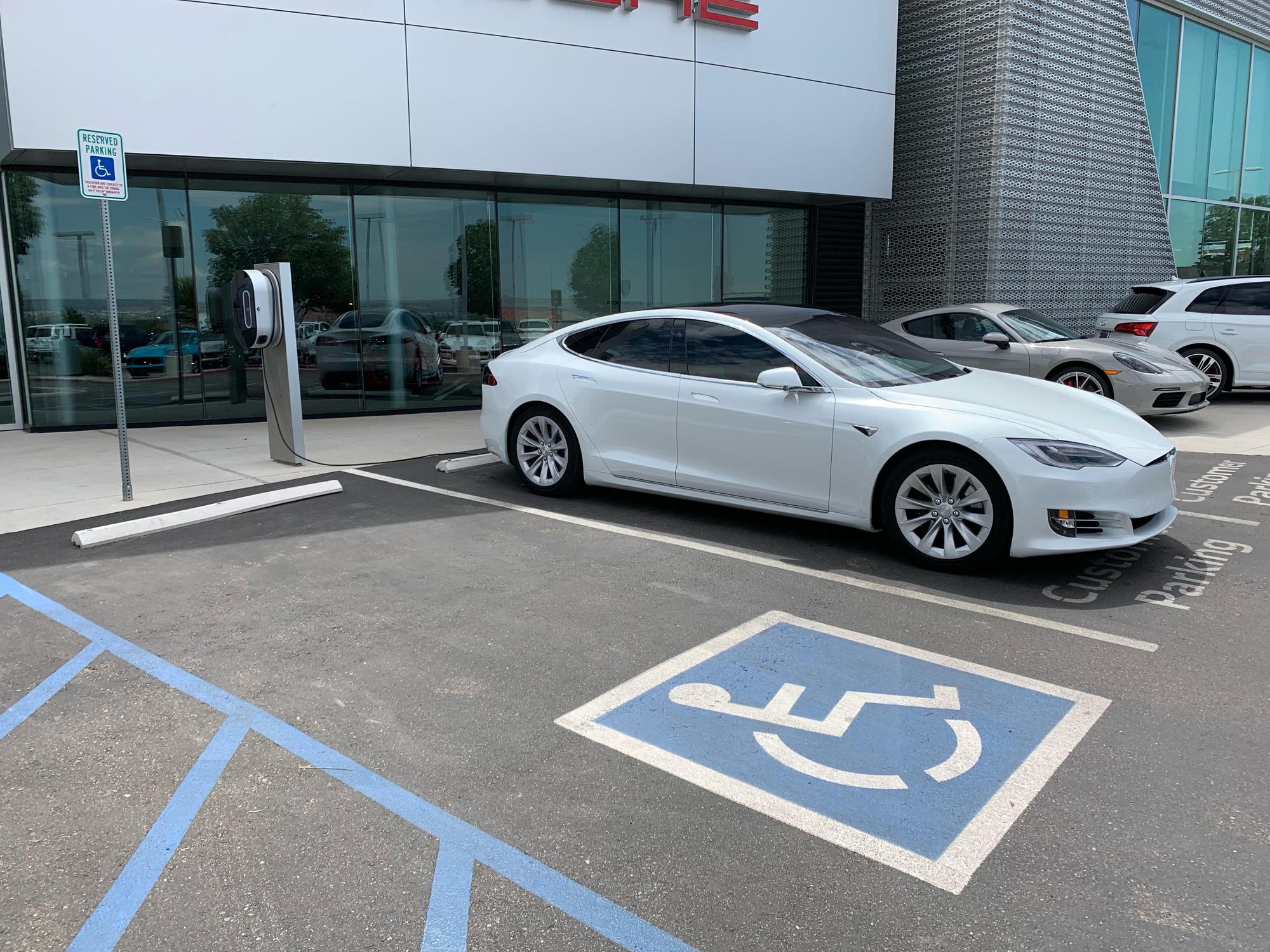 Porsche Albuquerque | Albuquerque, NM | EV Station