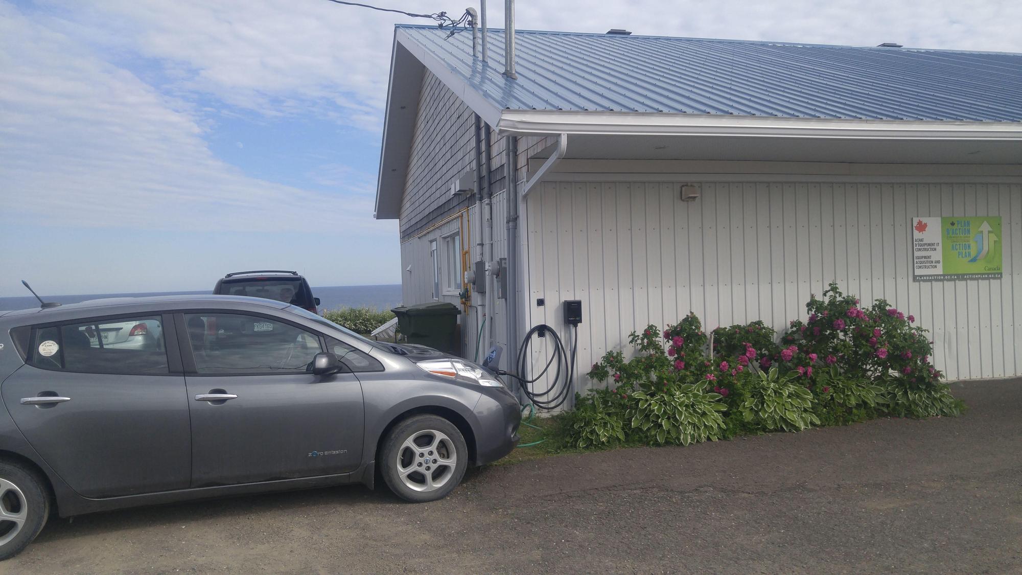 Auberge des Caps | Carleton-sur-Mer, QC | EV Station