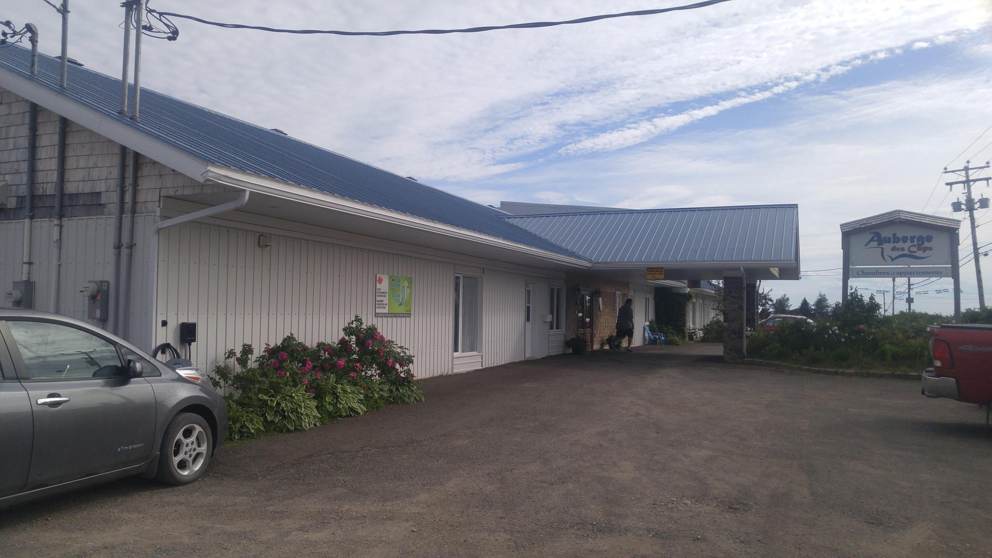 Auberge des Caps | Carleton-sur-Mer, QC | EV Station
