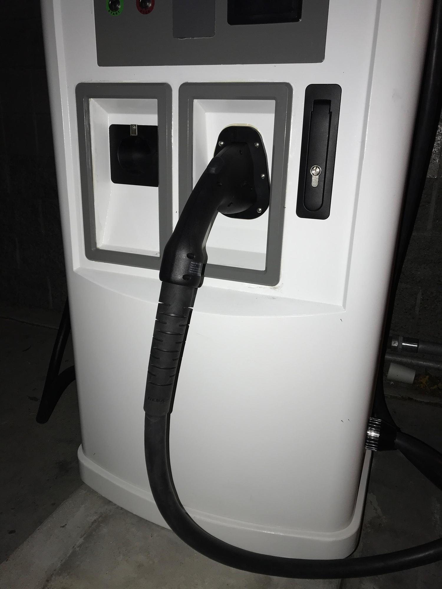 LADWP | Los Angeles, CA | EV Station