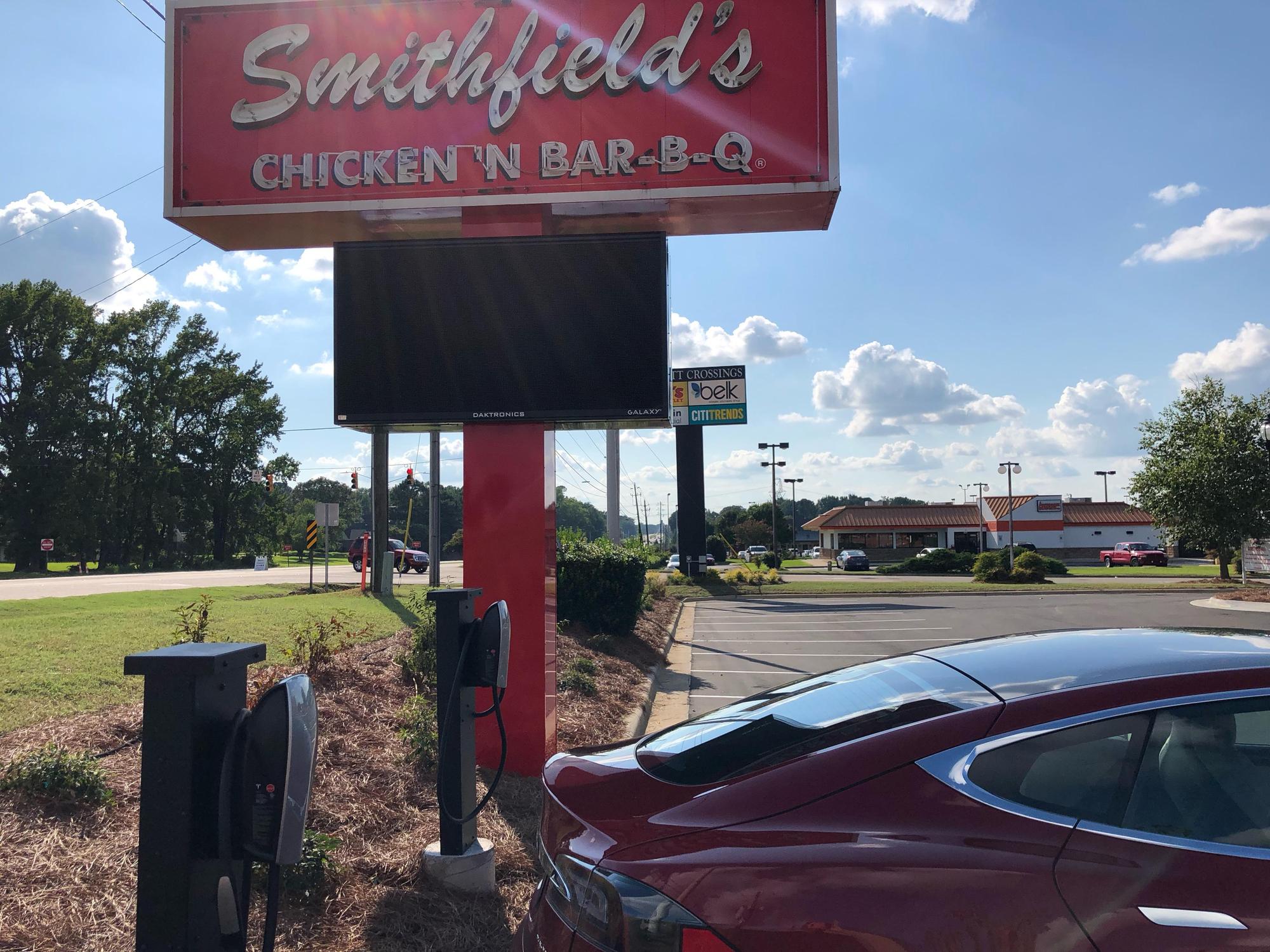 Smithfield's Chicken 'N Bar-B-Q | Dunn, NC | EV Station