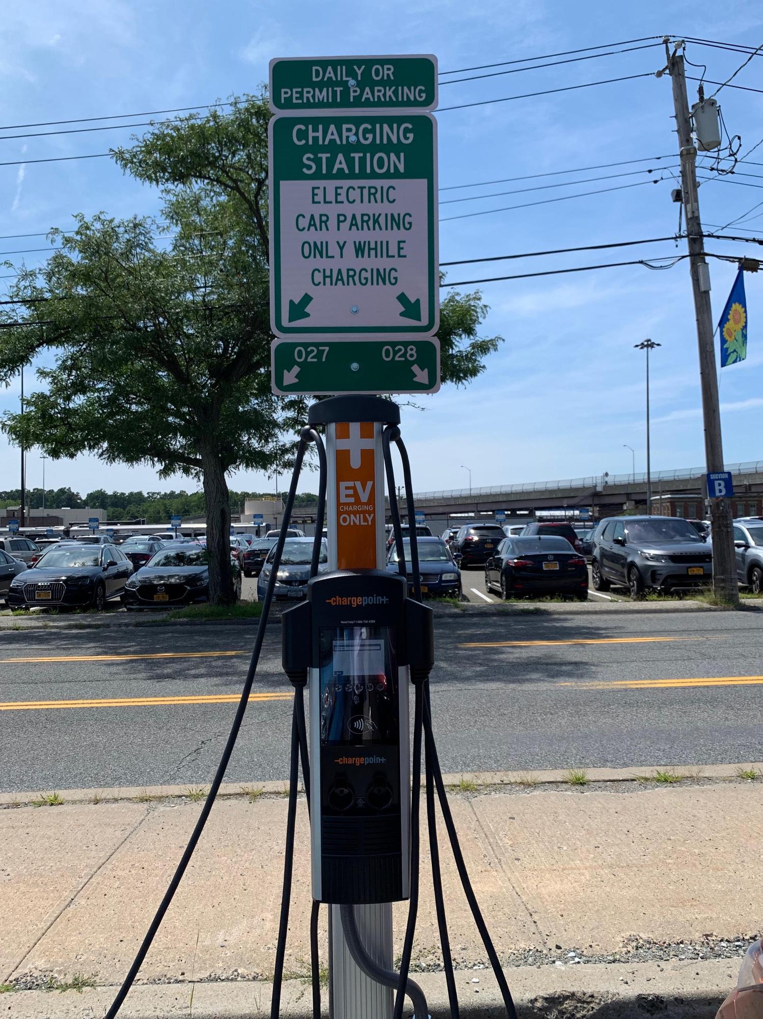 Croton Harmon Train Station | Croton-On-Hudson, NY | EV Station