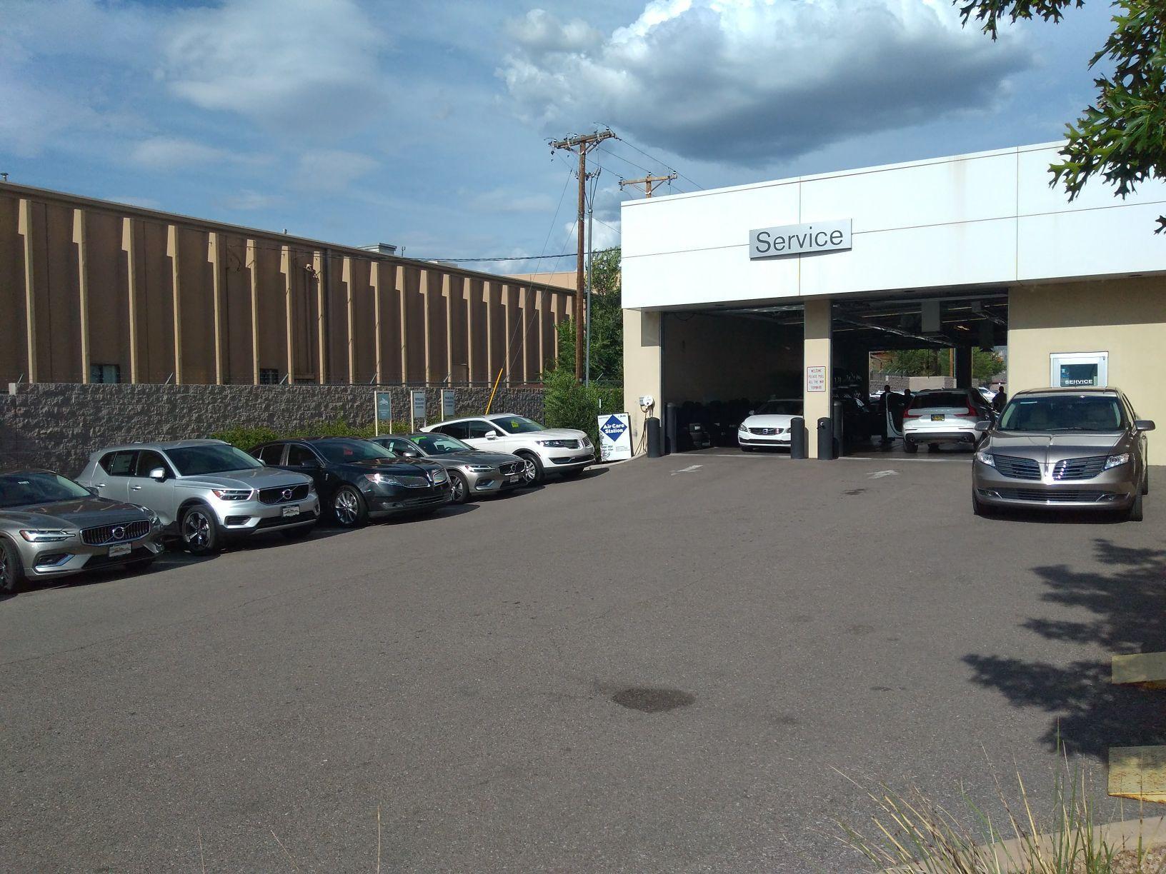 Corley's Volvo Lincoln | Albuquerque, NM | EV Station