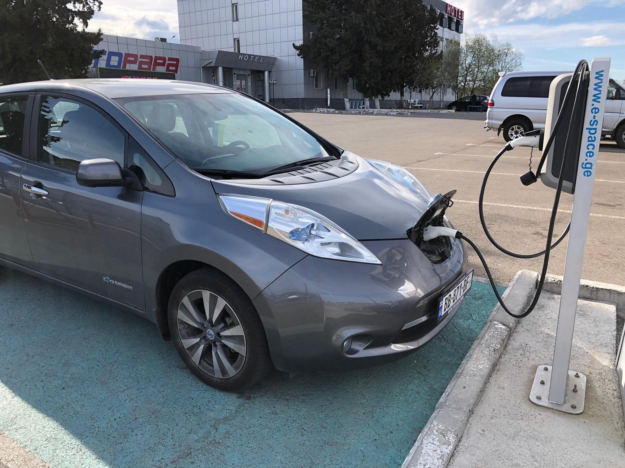 Autopapa, Automarket Rustavi | Rustavi, Kvemo Kartli | EV Station