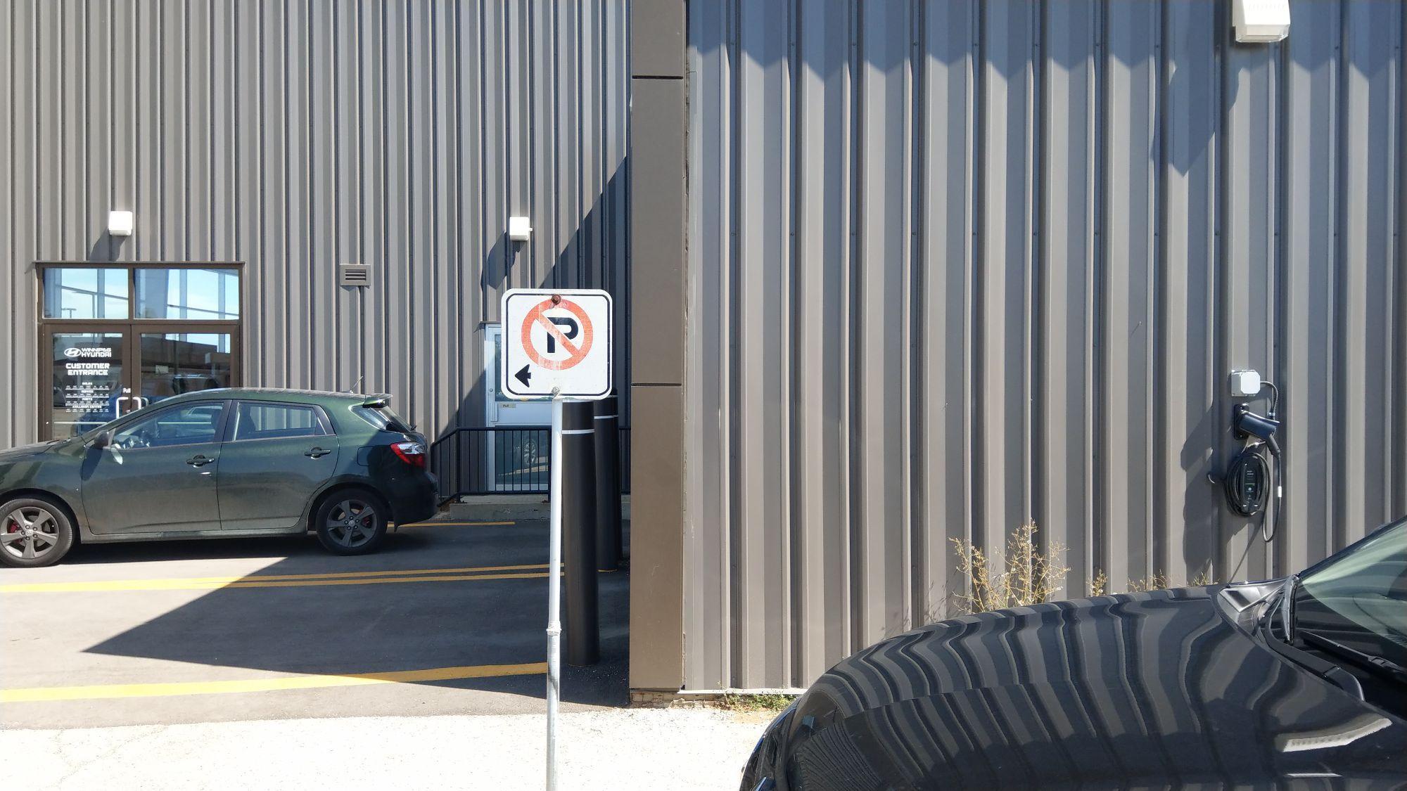 Winnipeg Hyundai | Winnipeg, MB | EV Station