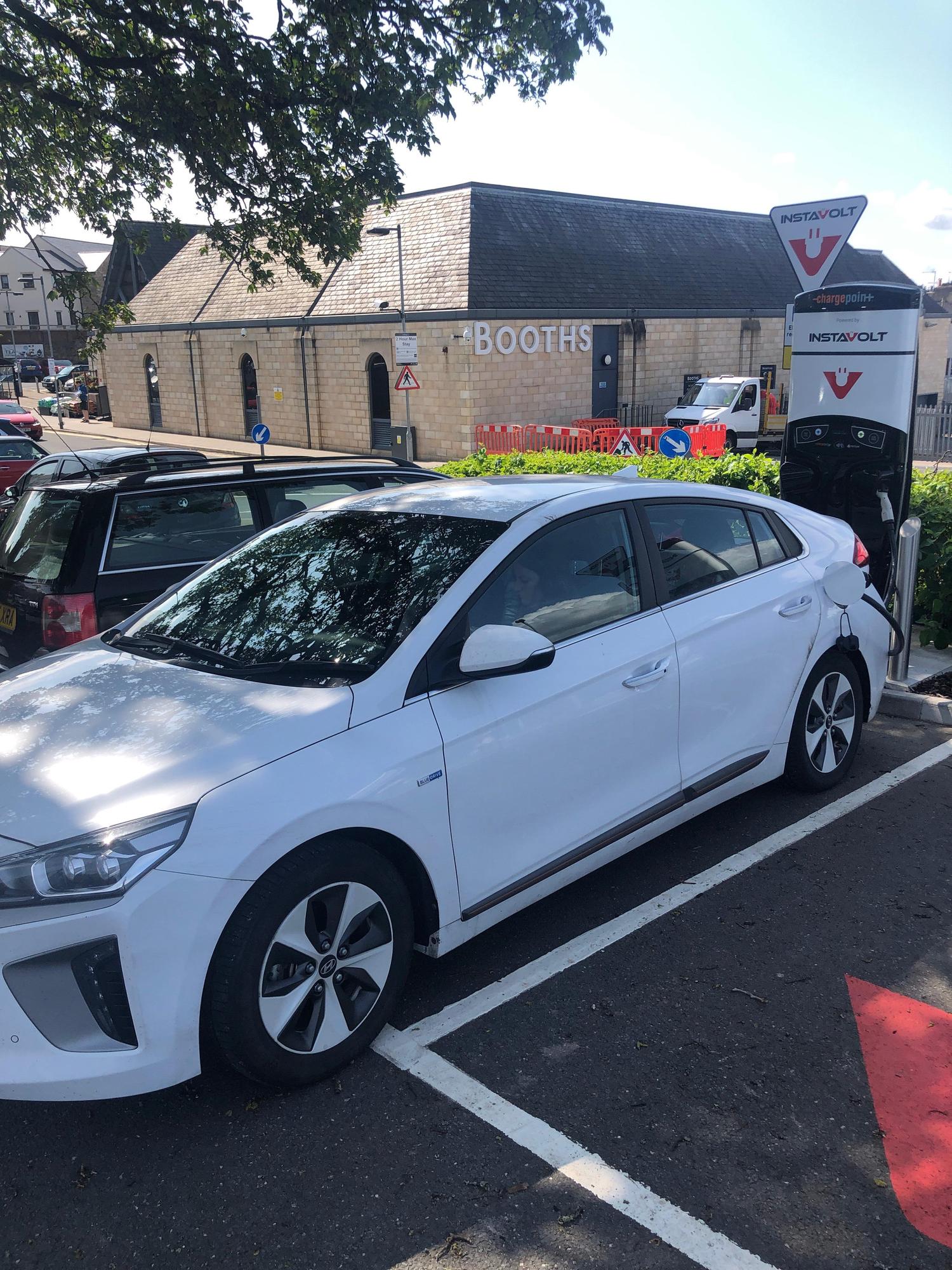 Booths Carnforth | Scotland Rd, Carnforth, LA5 9JZ, UK | EV Station