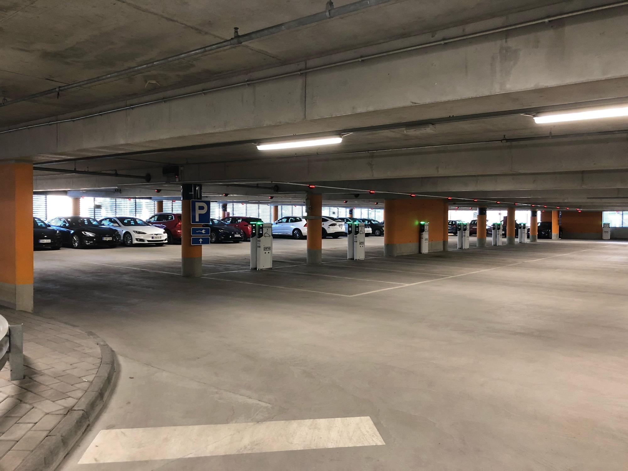 Finavia P5 Parking – ID 9779 | Tutkatie 4, 01530 Vantaa | EV Station