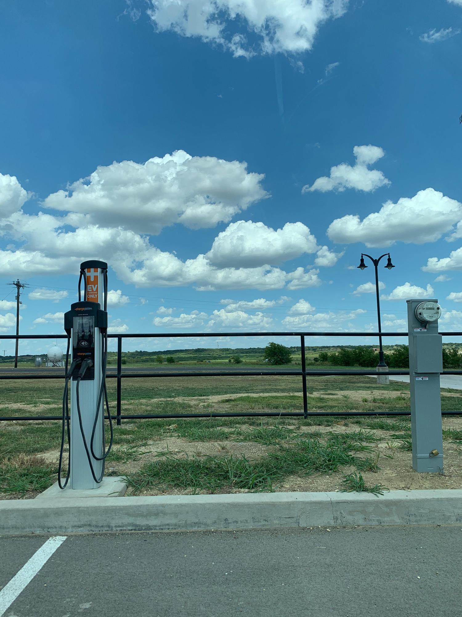 Hilco Civic Center | Itasca, TX | EV Station