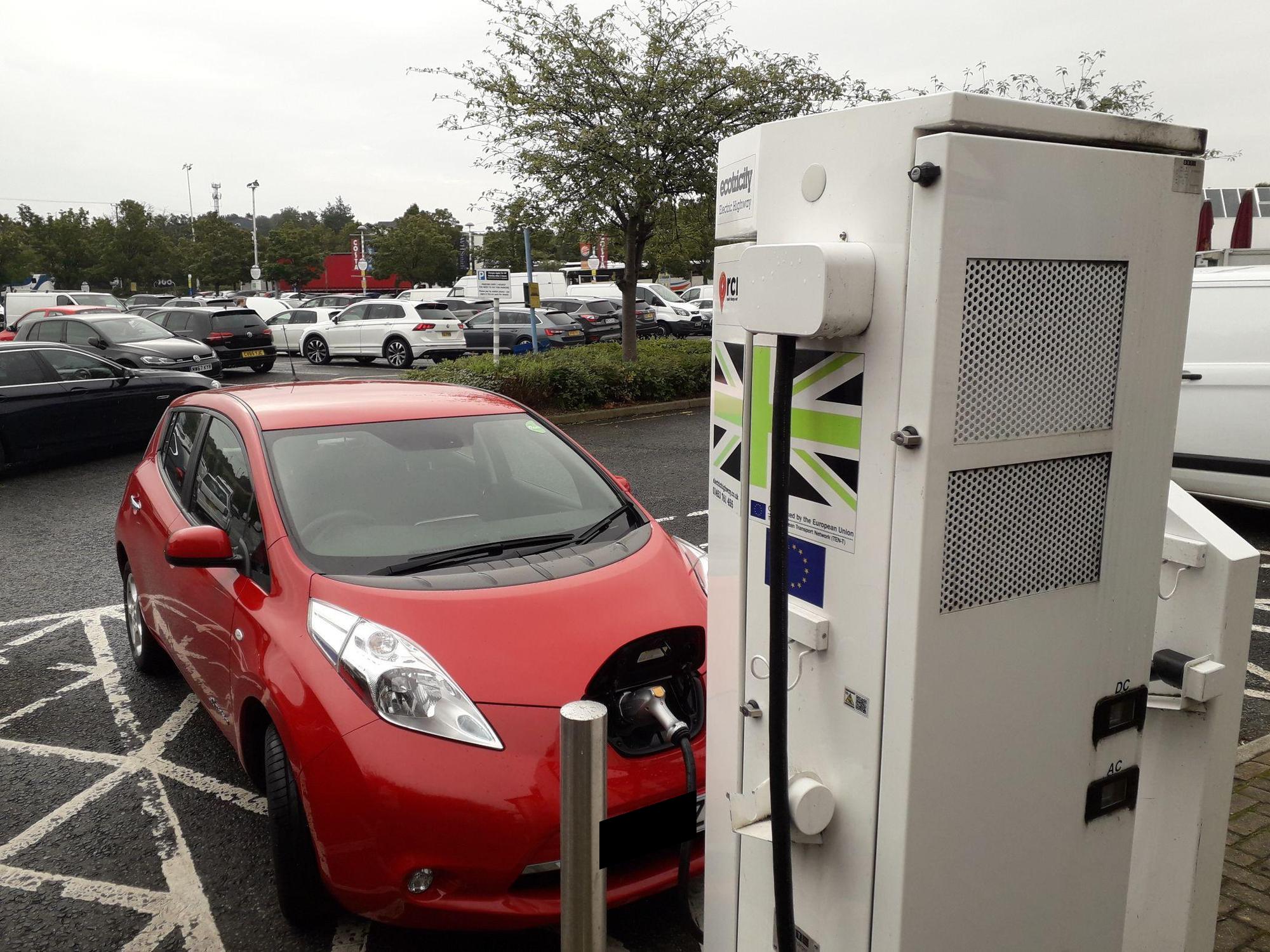 Moto Ferrybridge (1) | Moto Services, M62 Motorway Jct 33 / A1(M ...