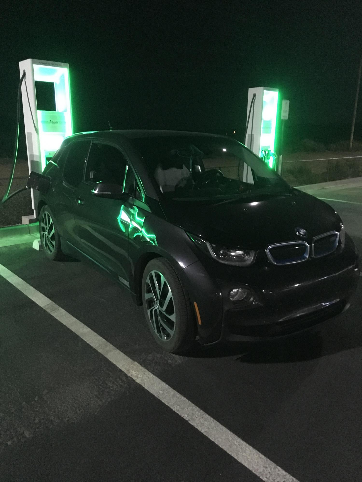 Walmart Supercenter | Grants, NM | EV Station