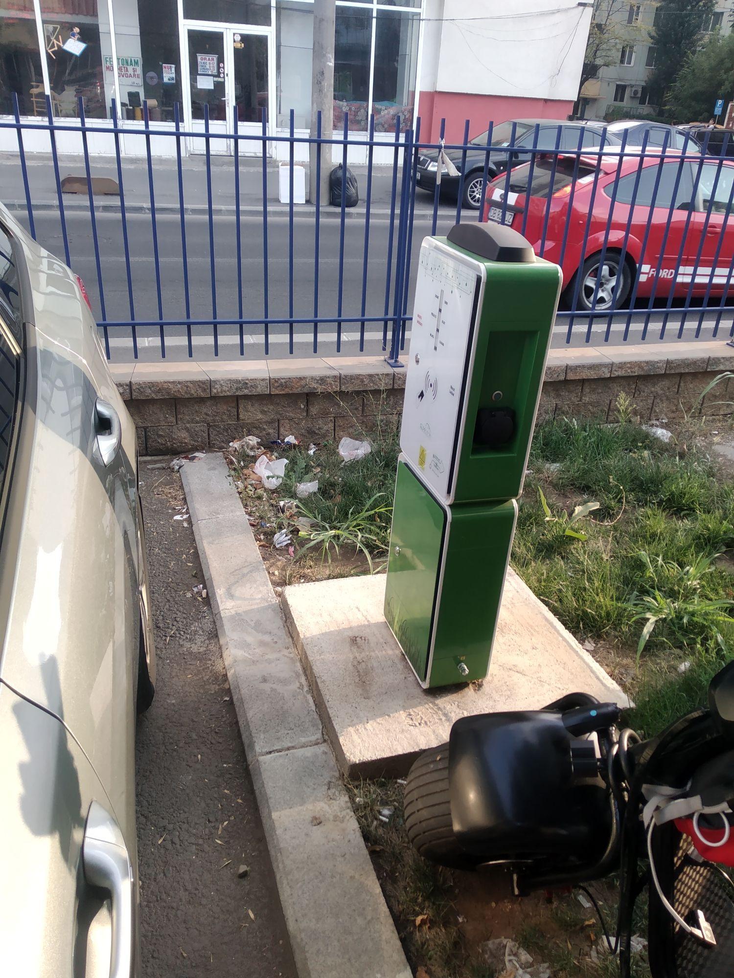 Parcare Publica Izvorul Rece | București, București | EV Station