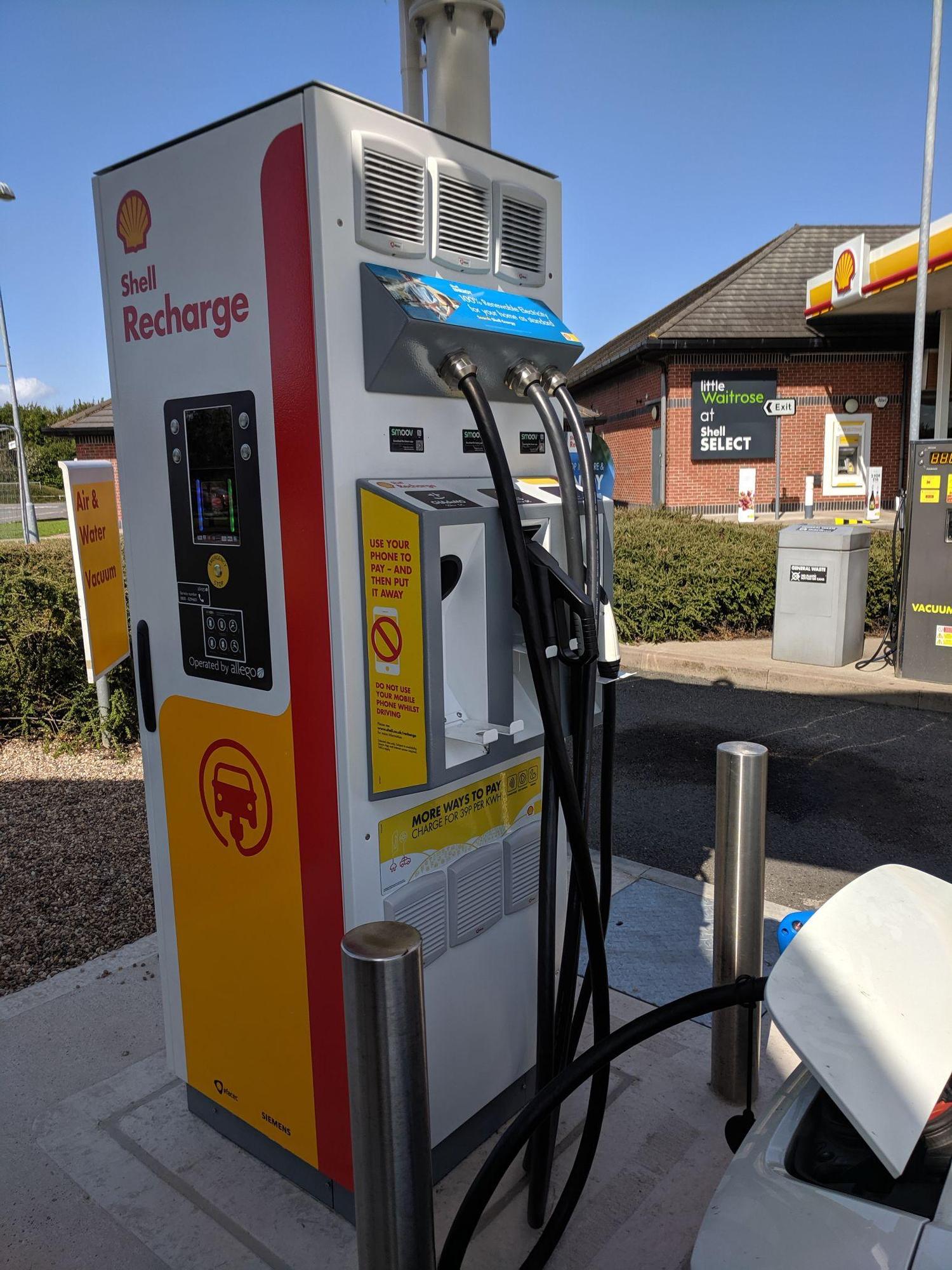 Shell Little Waitrose Derby | Willington, England | EV Station