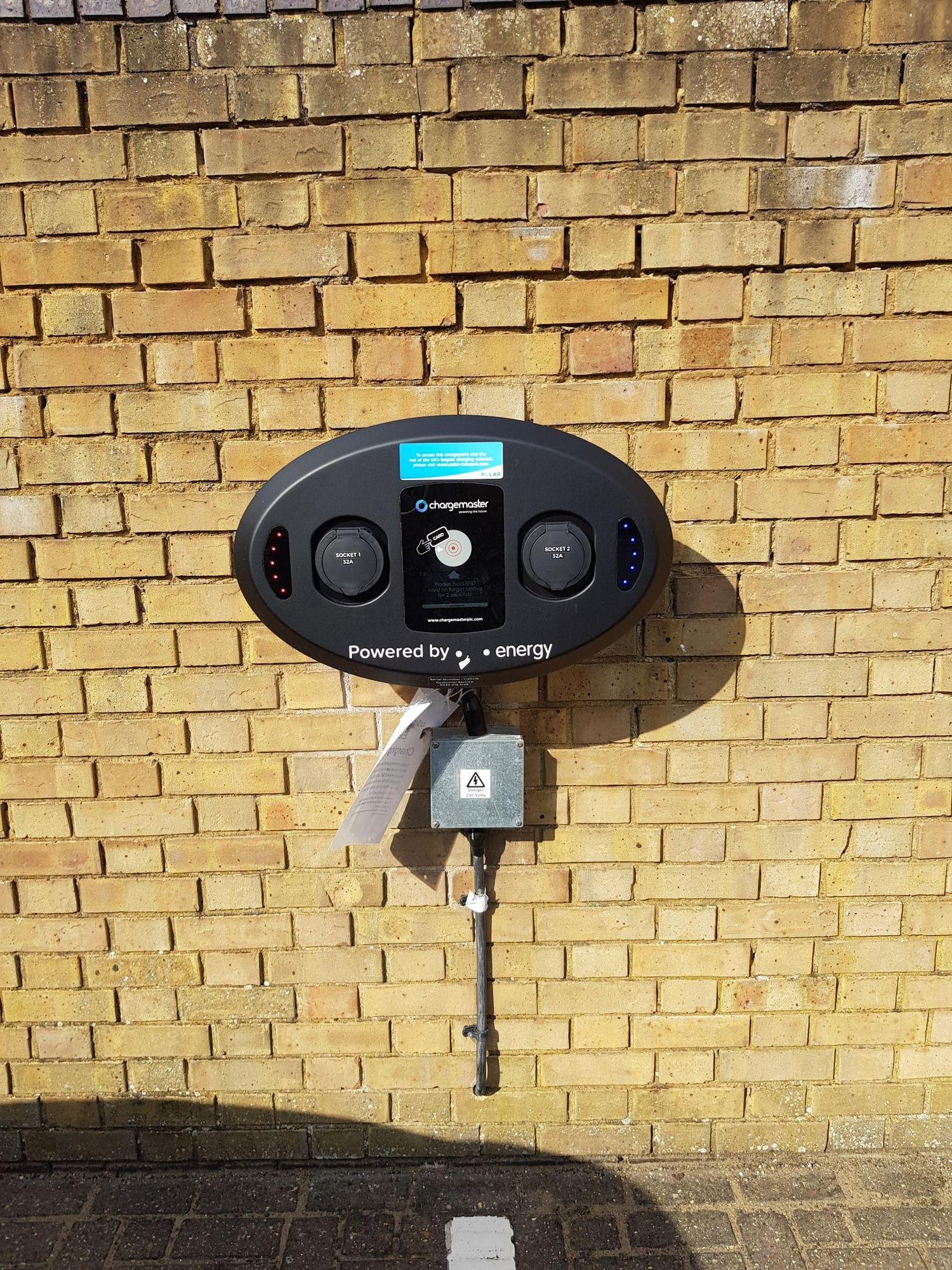 Waitrose & Partners Hitchin (1) | Hitchin, England | EV Station