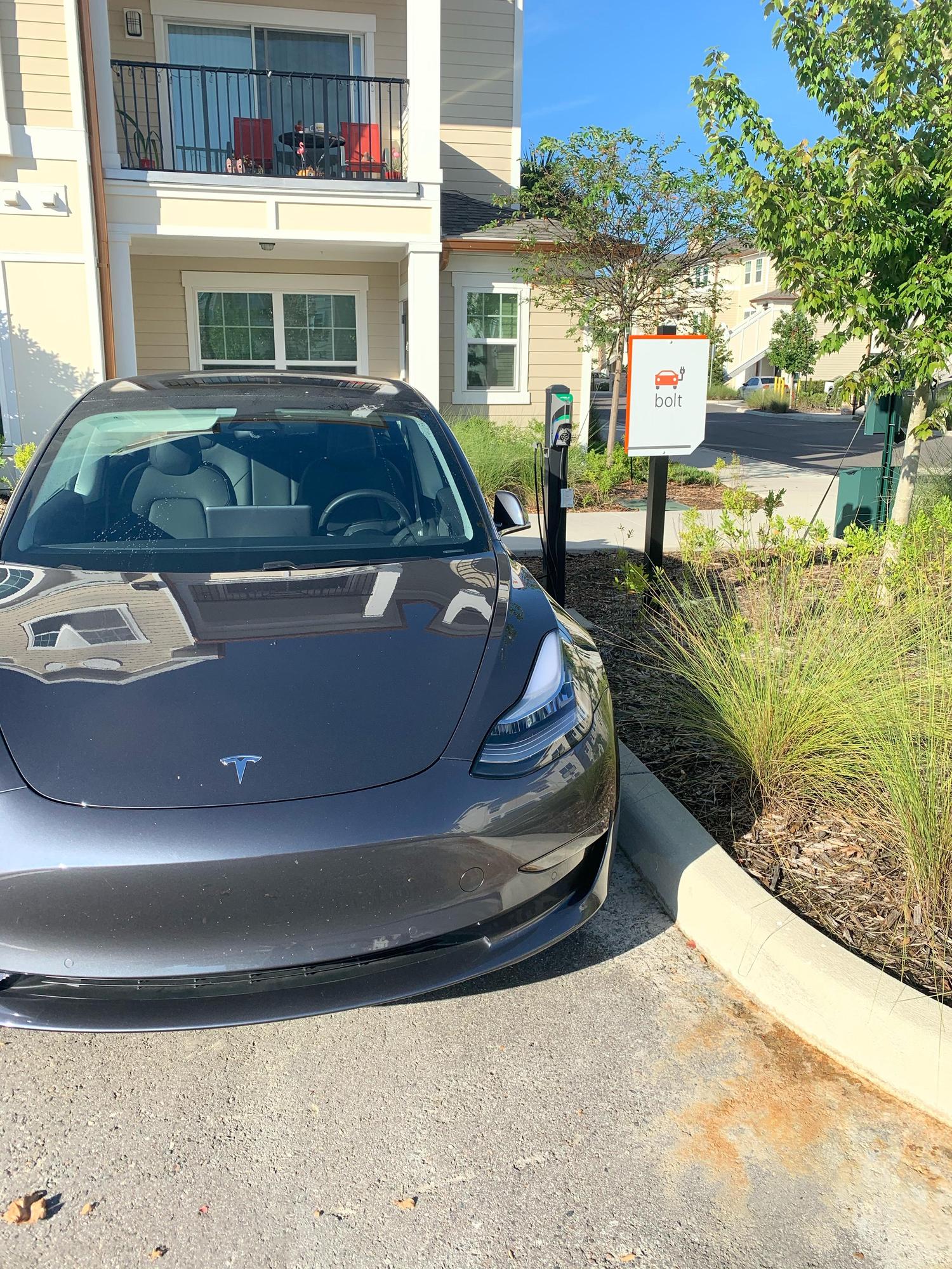 Altis Wiregrass Ranch Apartment | Wesley Chapel, FL | EV Station