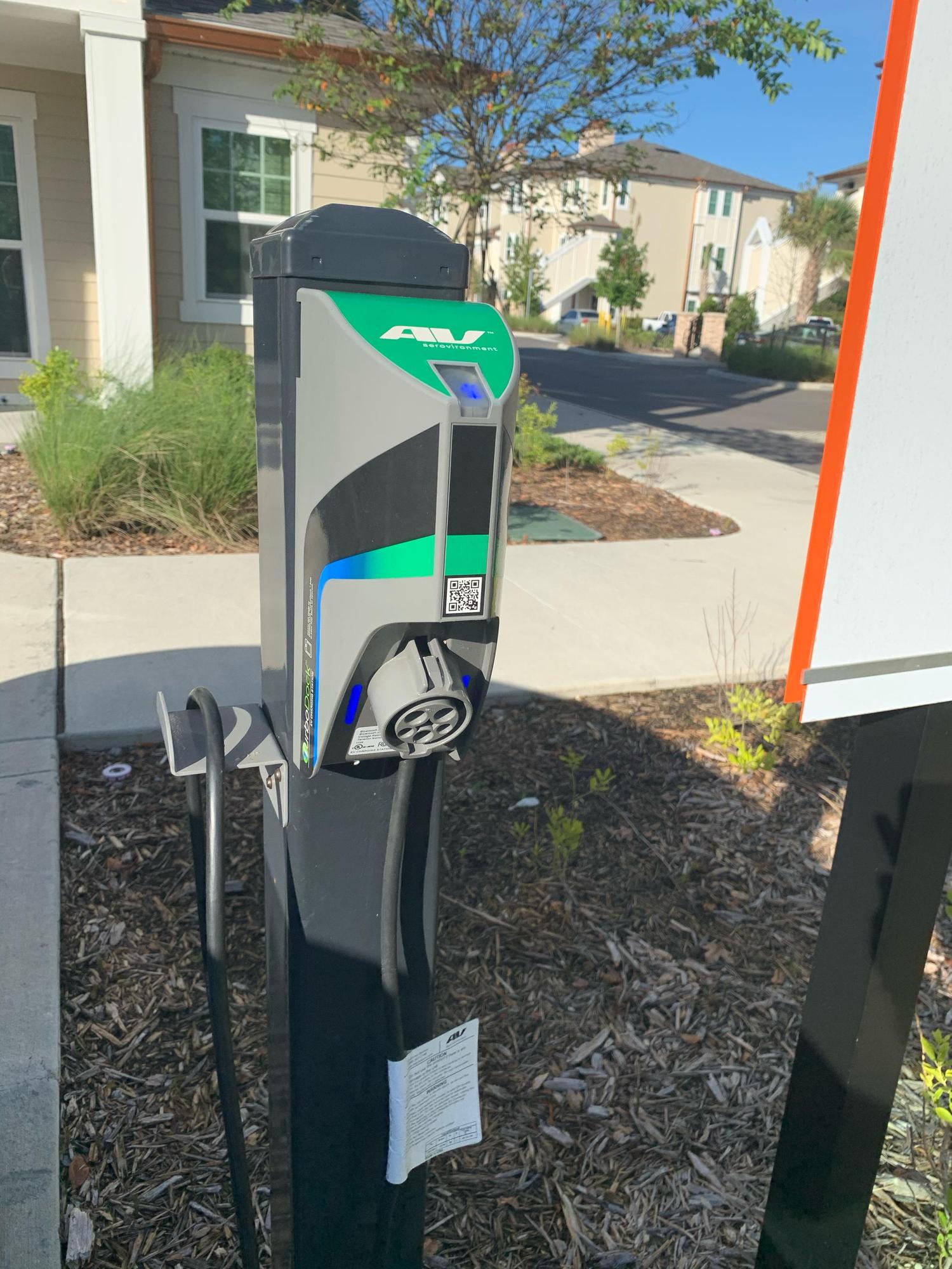 Altis Wiregrass Ranch Apartment | Wesley Chapel, FL | EV Station