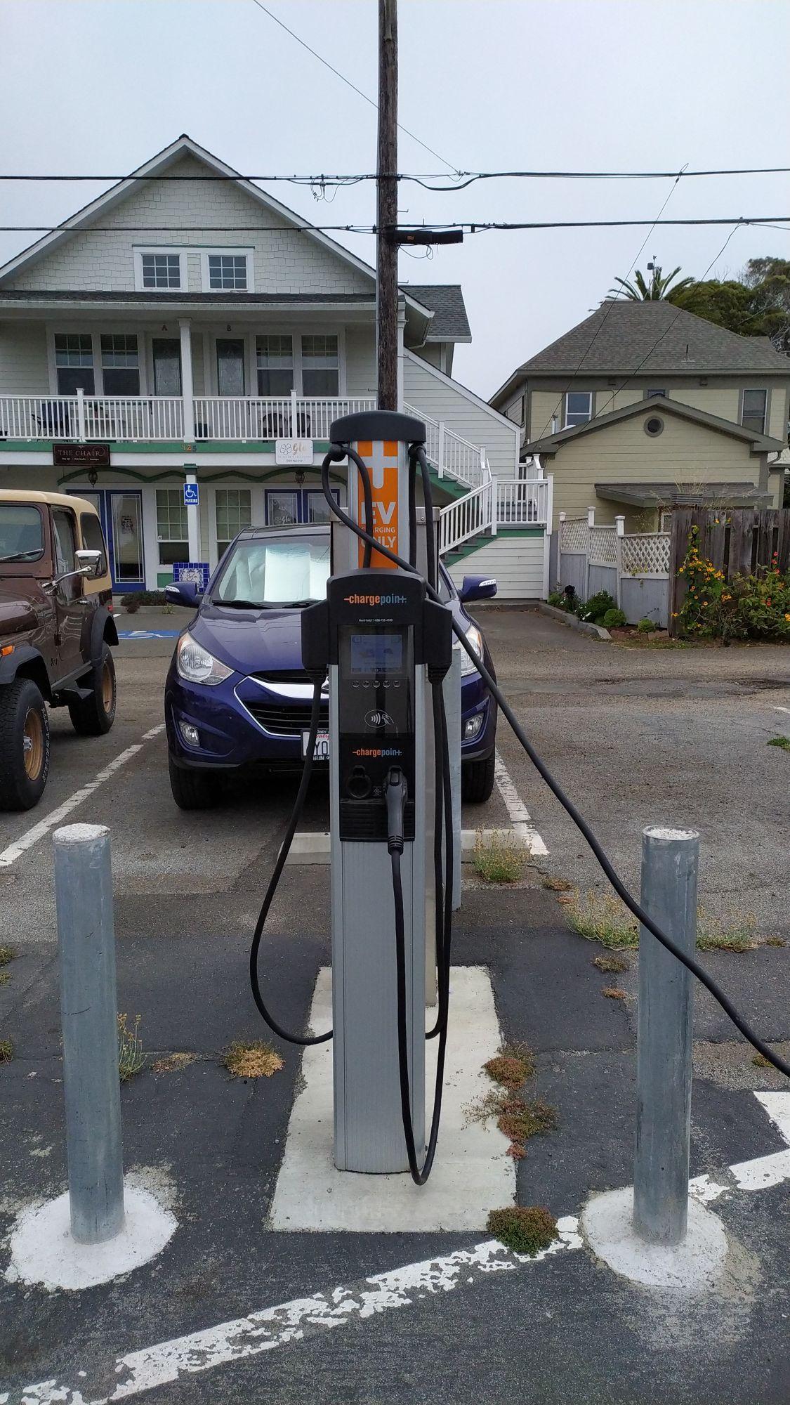 Fort Bragg City Hall | Fort Bragg, CA | EV Station