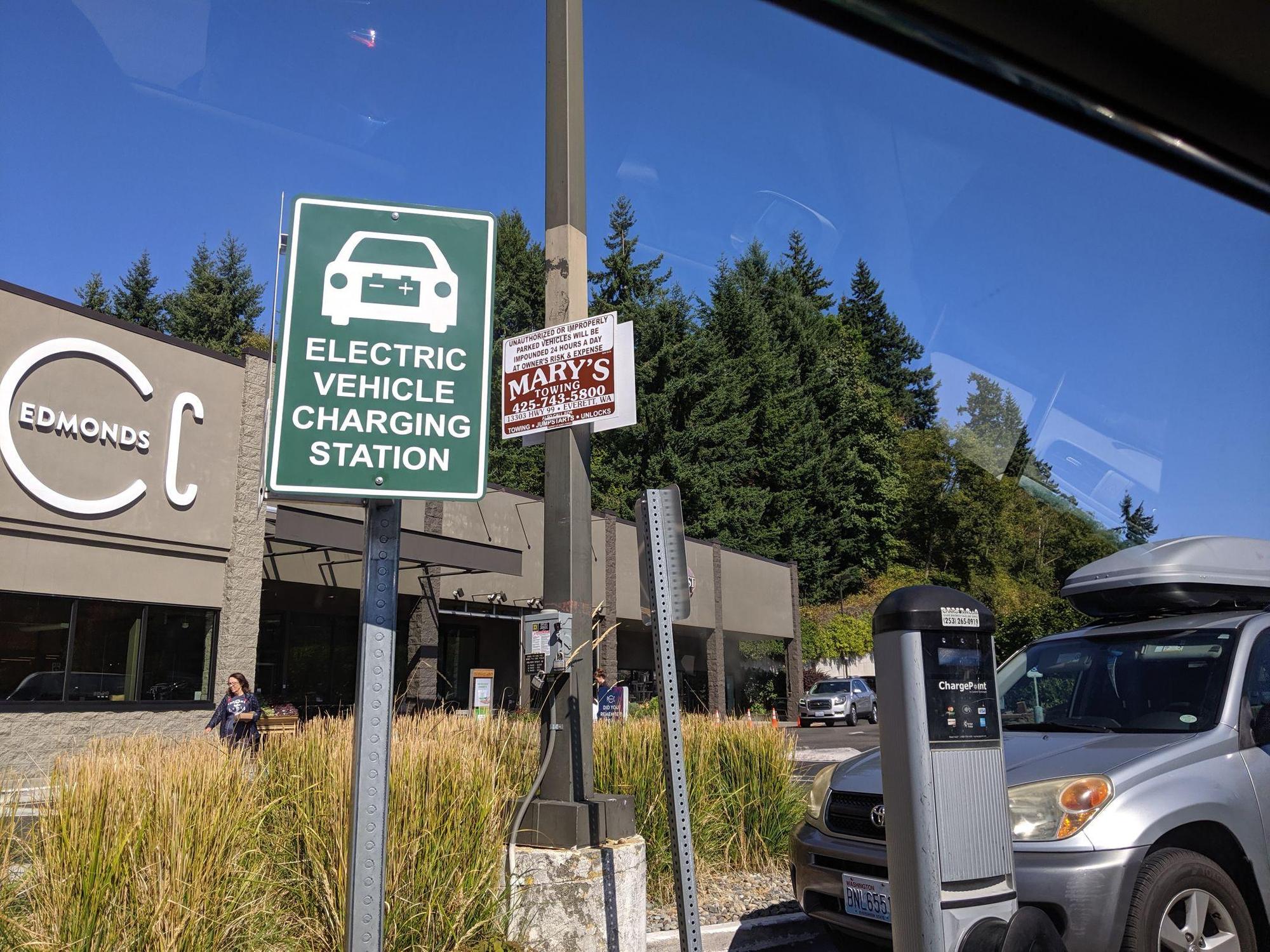 PCC Natural Markets | Edmonds, WA | EV Station