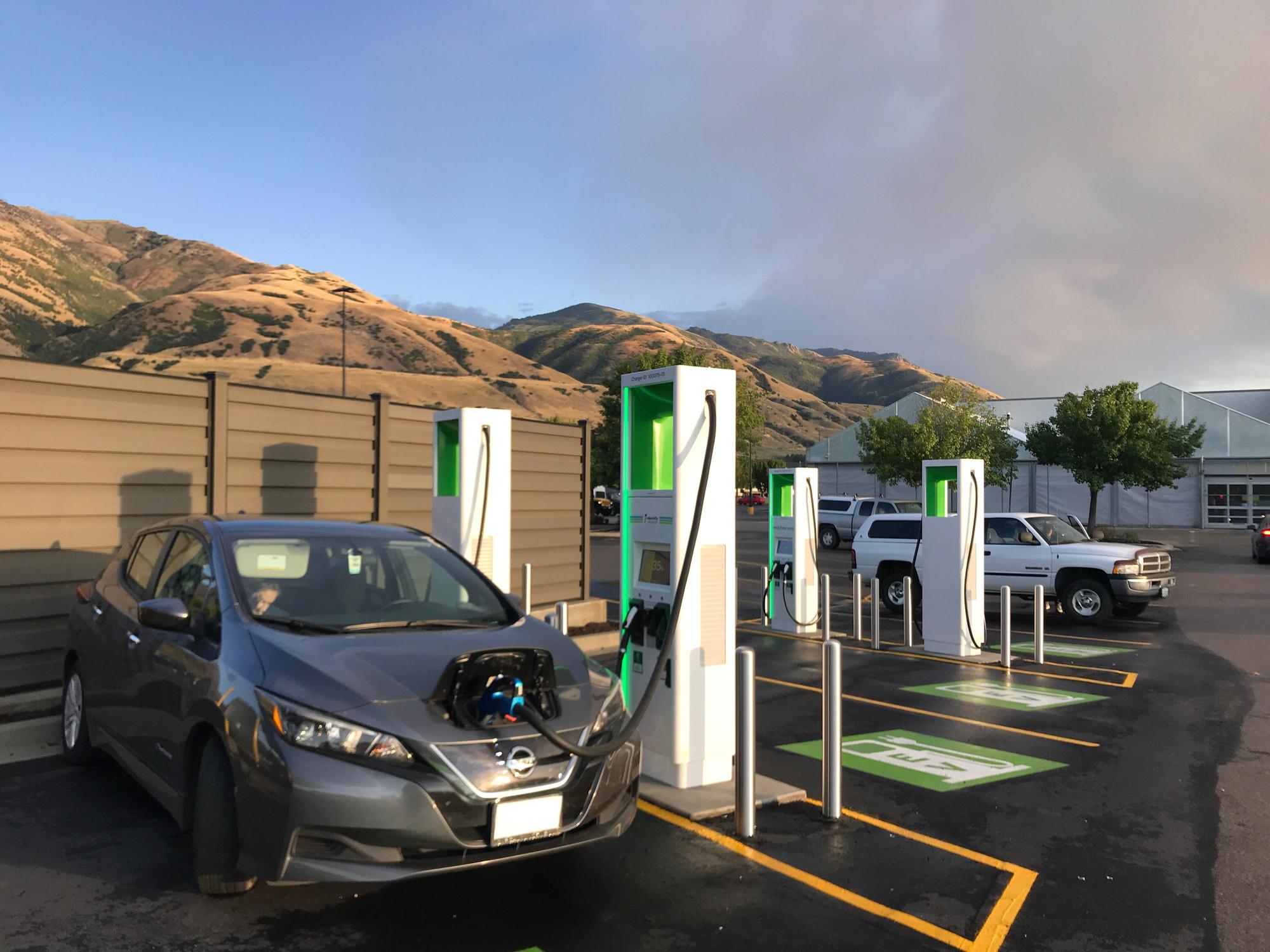 Walmart Supercenter | Perry, UT | EV Station