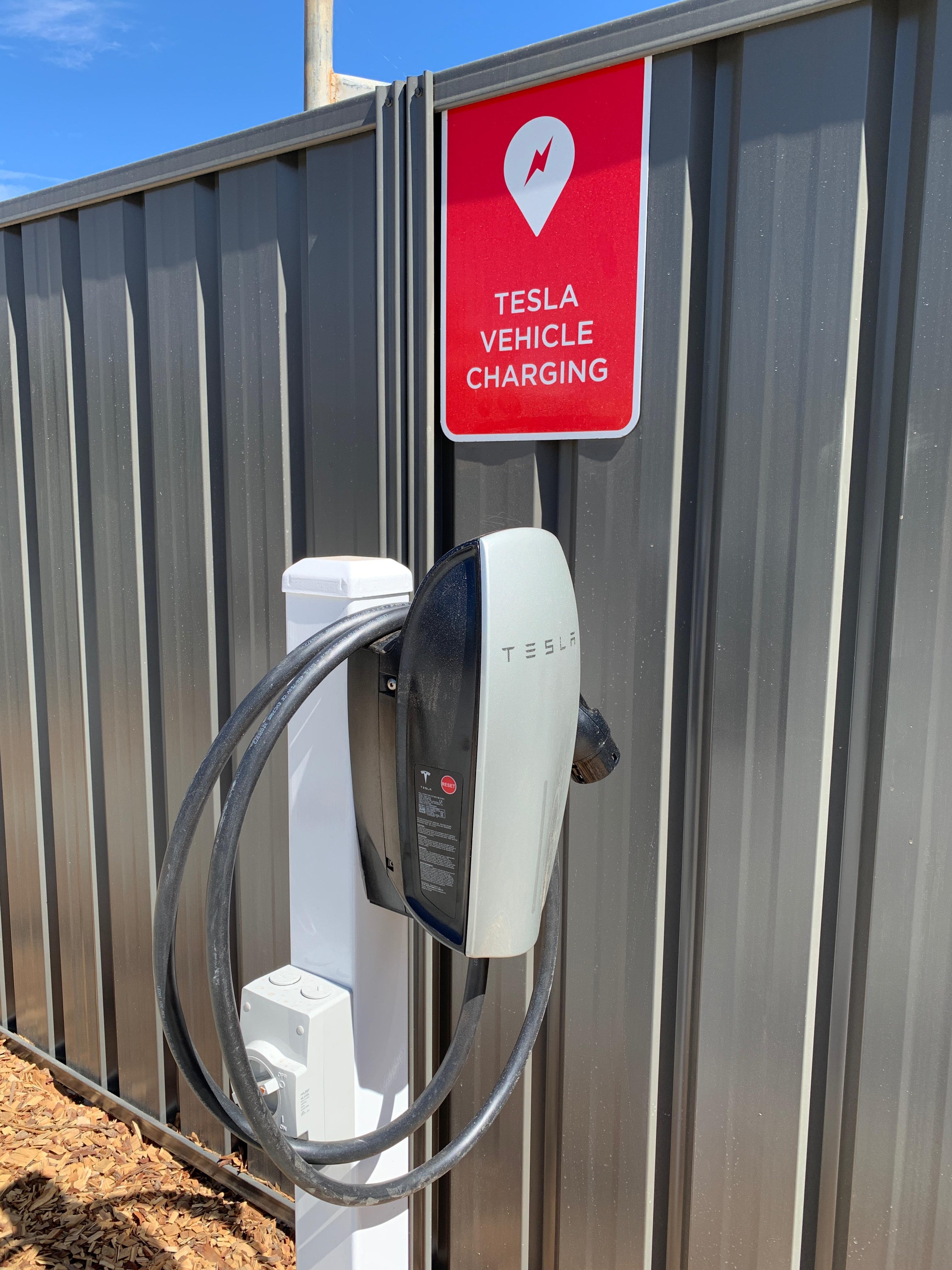 Winning Post Motor Inn | Mudgee, NSW | EV Station