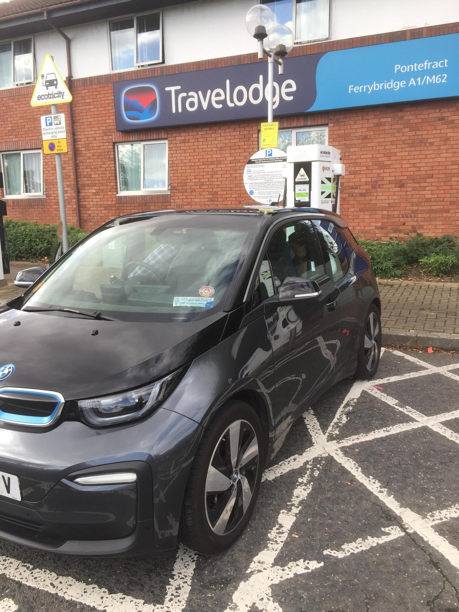 Moto Ferrybridge (1) | Moto Services, M62 Motorway Jct 33 / A1(M ...