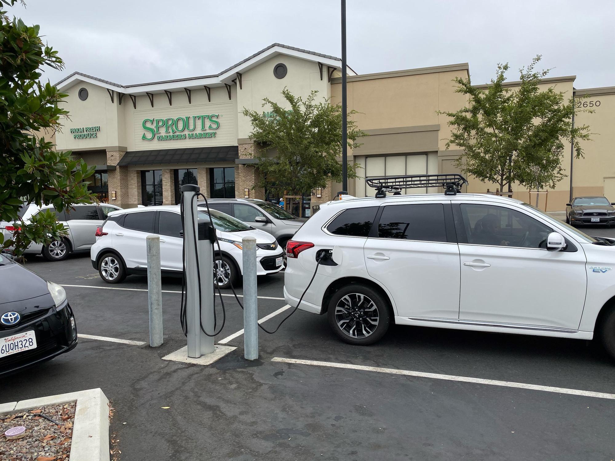 The Square at Bressi Ranch | Carlsbad, CA | EV Station