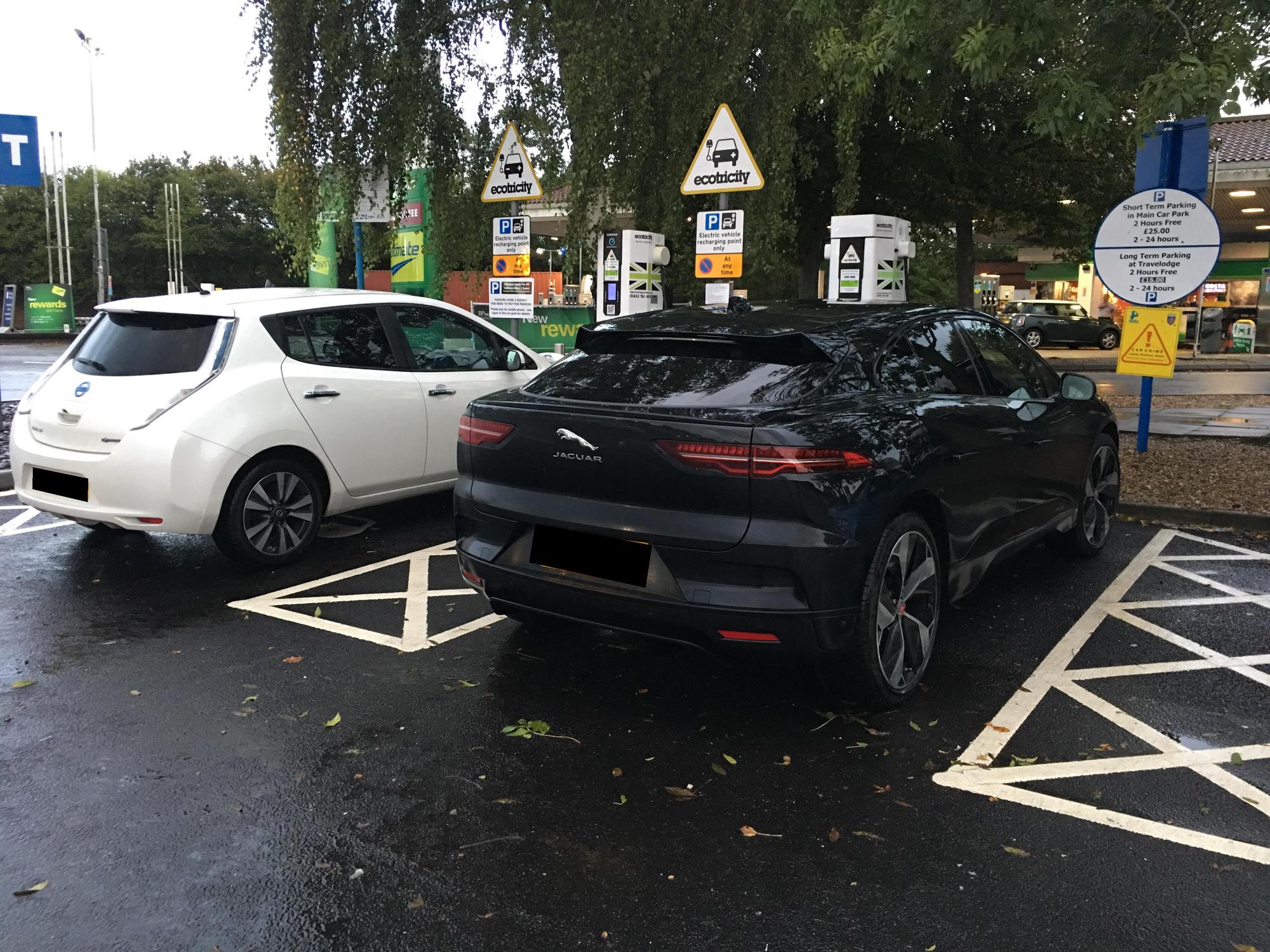 Chieveley Services M4/A34 | Moto Services, M4/A34 Motorway Jct 13 ...