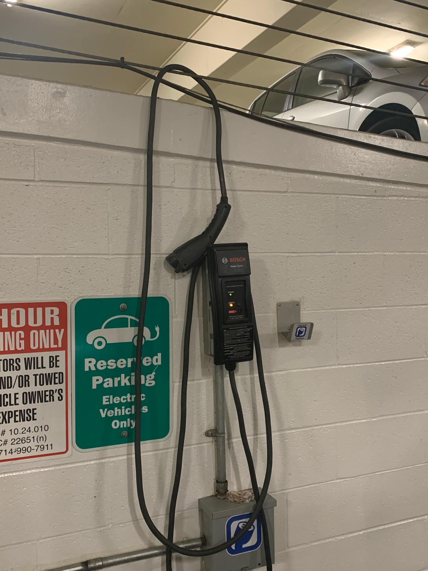 Downtown Brea - 101 S Brea Blvd Garage | Brea, CA | EV Station