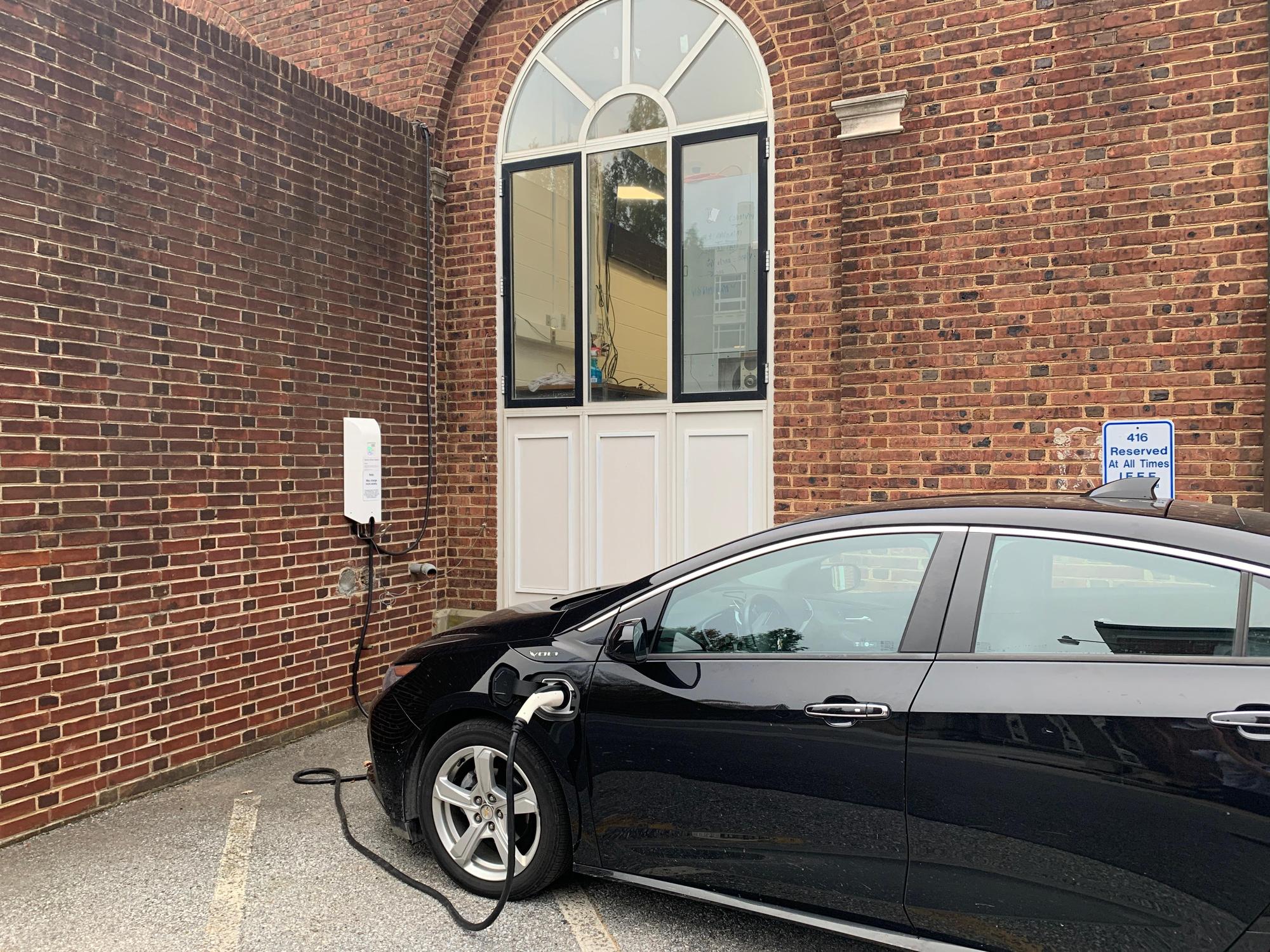 University of Delaware - Evans Hall | Newark, DE | EV Station