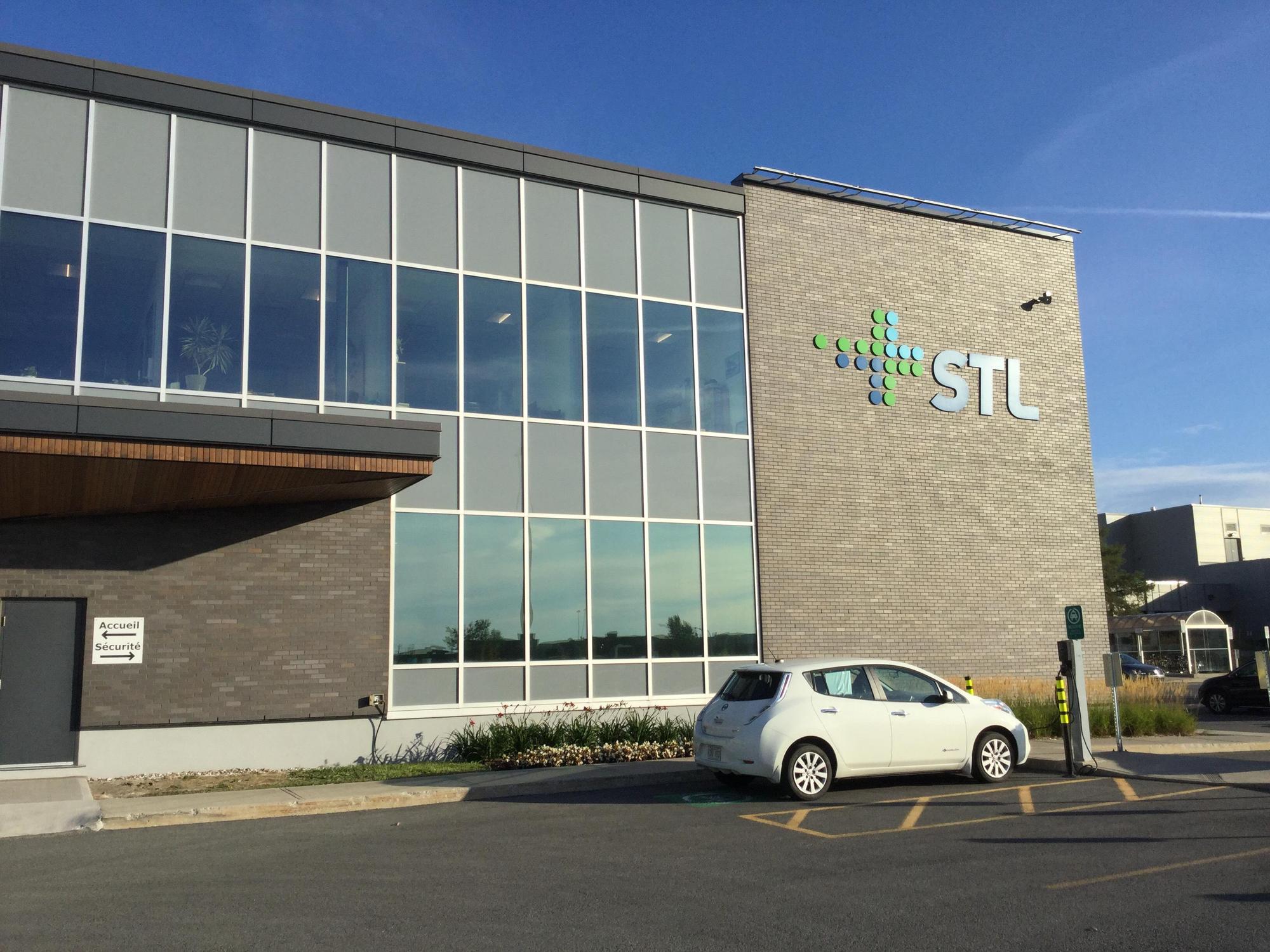 STL - Visiteurs | Laval, QC | EV Station