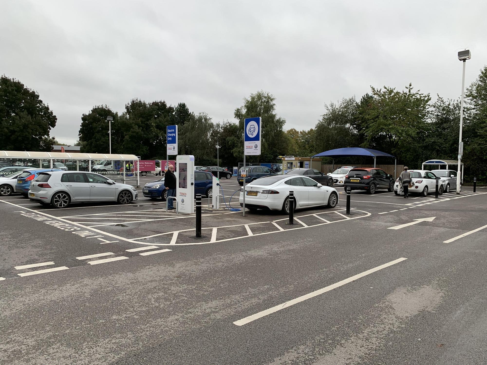 Tesco Superstore Gloucester | St Oswalds Rd, Gloucester, GL1 2SG ...