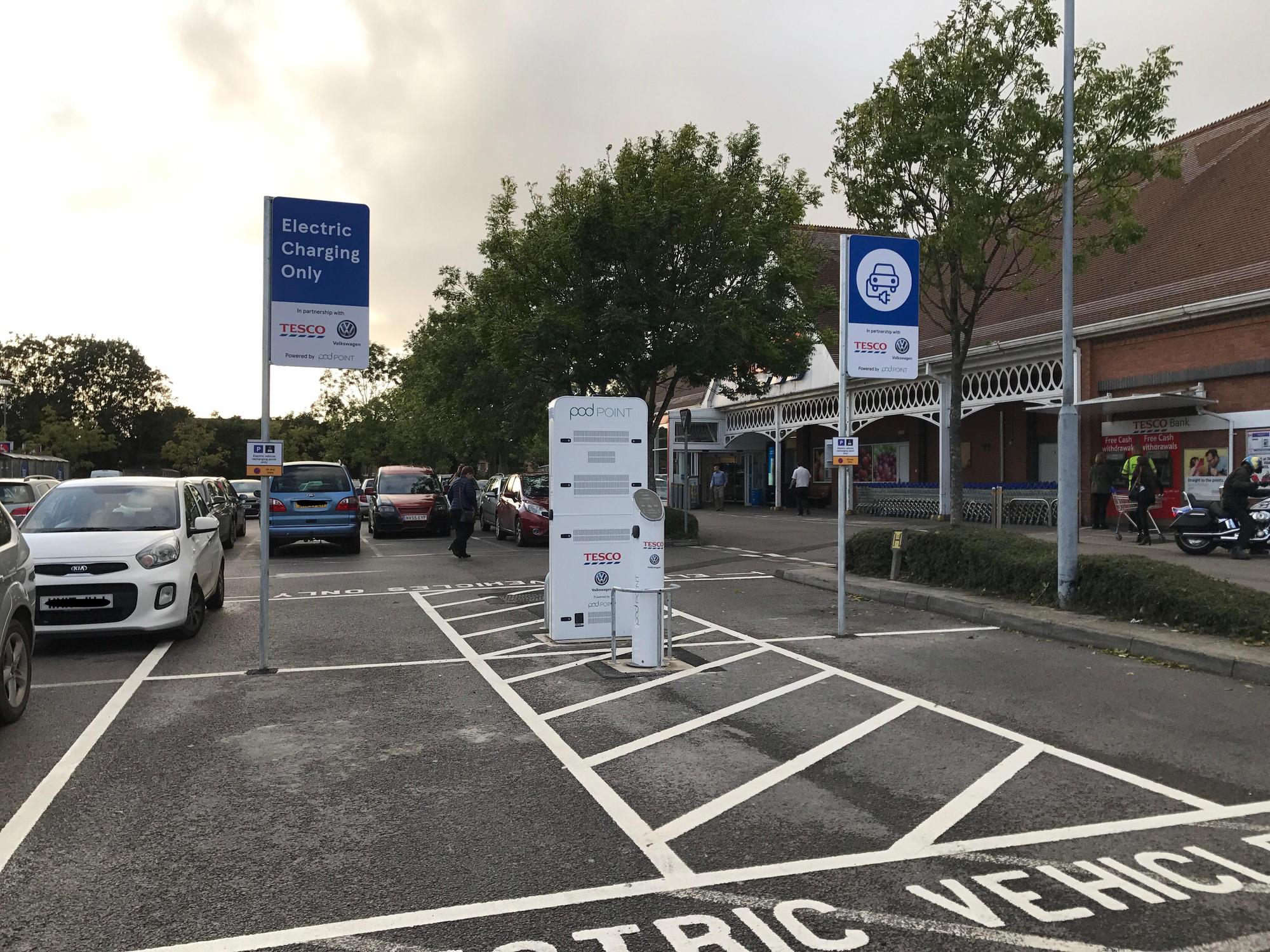 Tesco Superstore Clevedon | Kenn Rd, Clevedon, BS21 6LH, United Kingdom ...