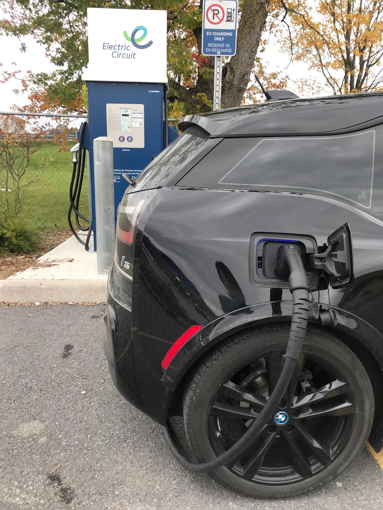 Ultramar | Prescott, ON | EV Station