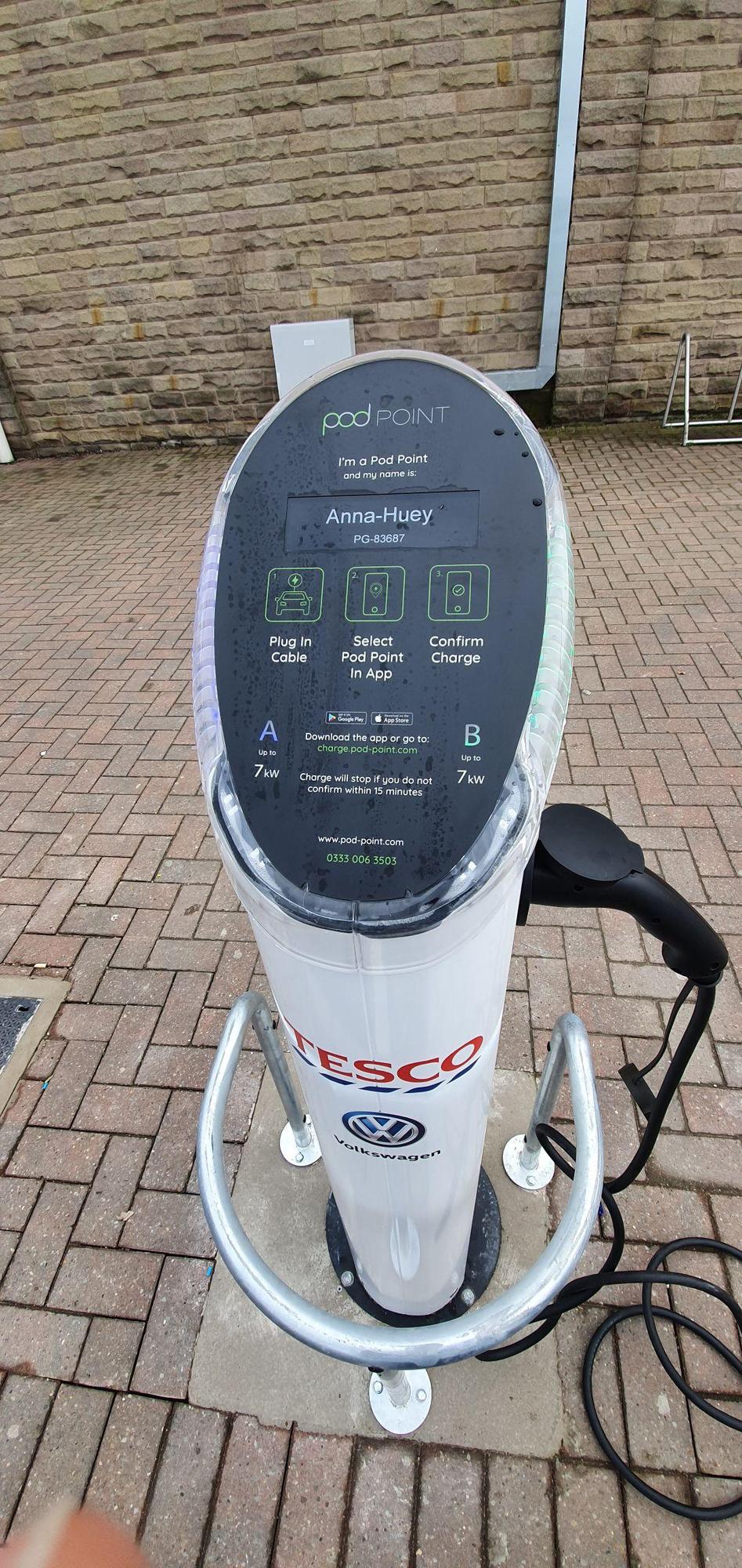 Tesco Extra Batley | Bradford Rd, Batley, WF17 5DR, United Kingdom | EV ...