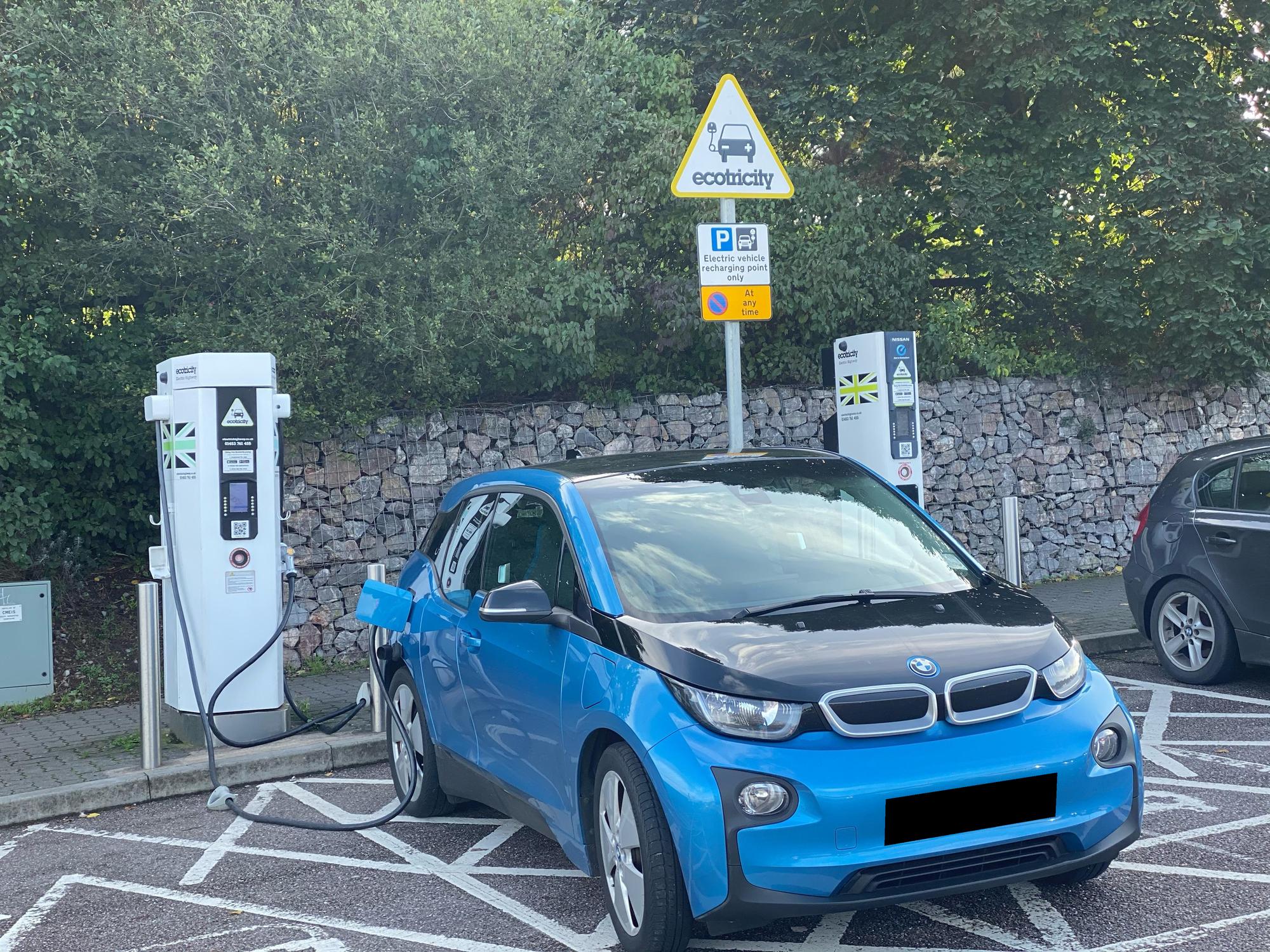 Moto Exeter (2) | Exeter, England | EV Station