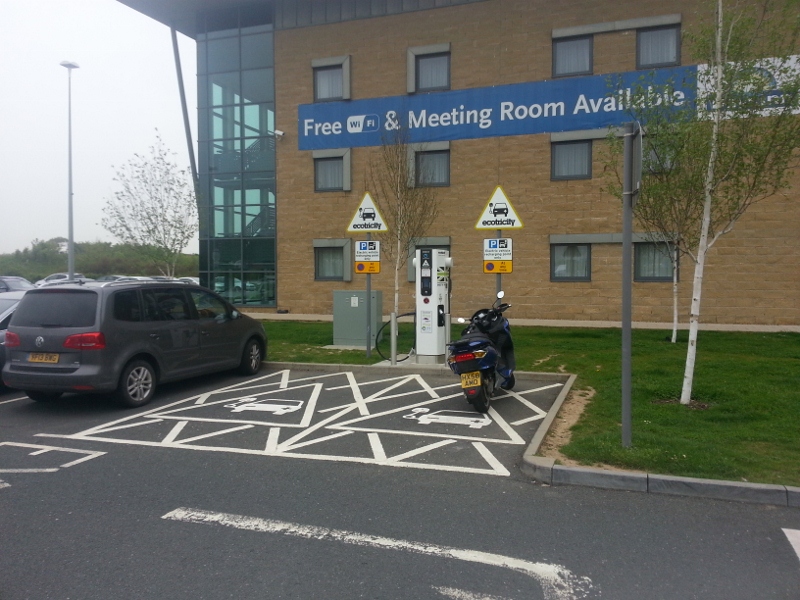 Wetherby Services A1(M) | Moto Services, A1(M) Motorway Jct 46 ...