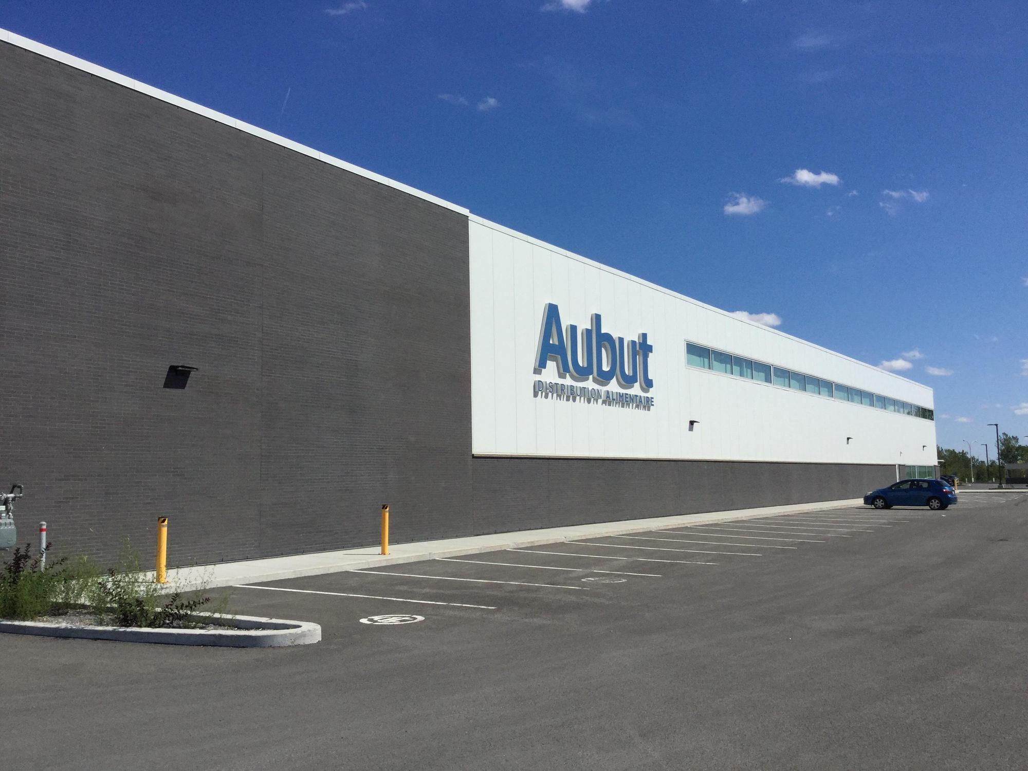 Aubut Distribution Alimentaire | Laval, QC | EV Station