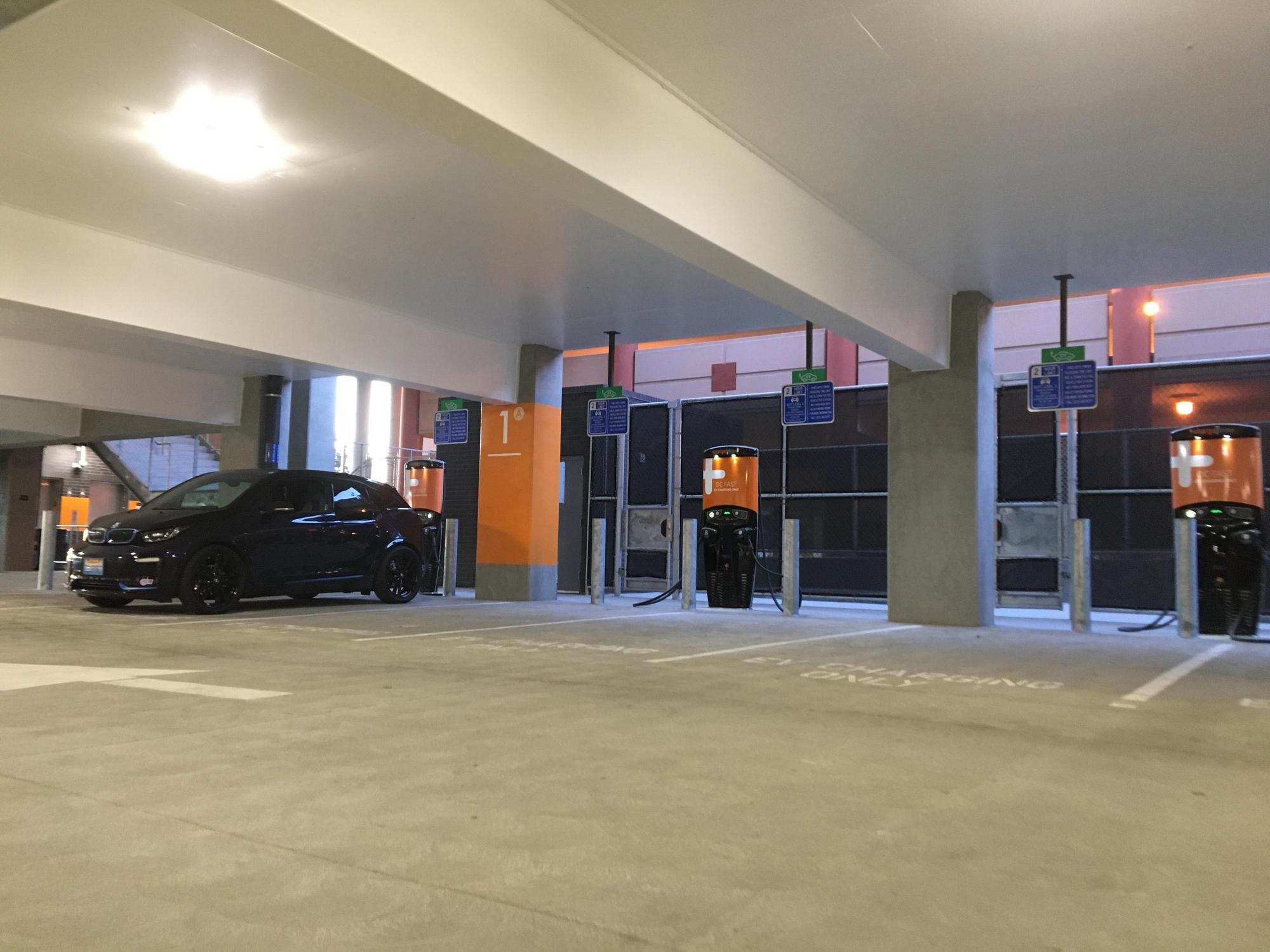 Cal State Los Angeles - Parking Structure E (1) | Los Angeles, CA | EV Station