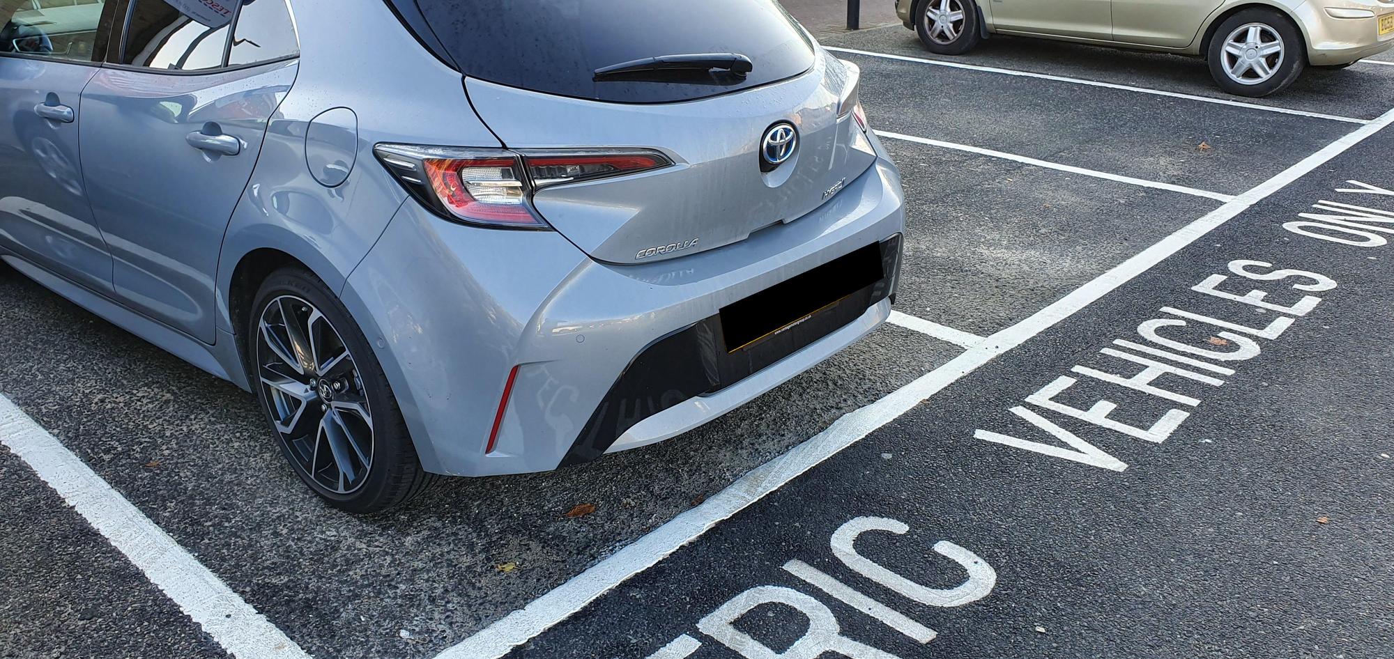 Tesco Extra Batley | Bradford Rd, Batley, WF17 5DR, United Kingdom | EV ...