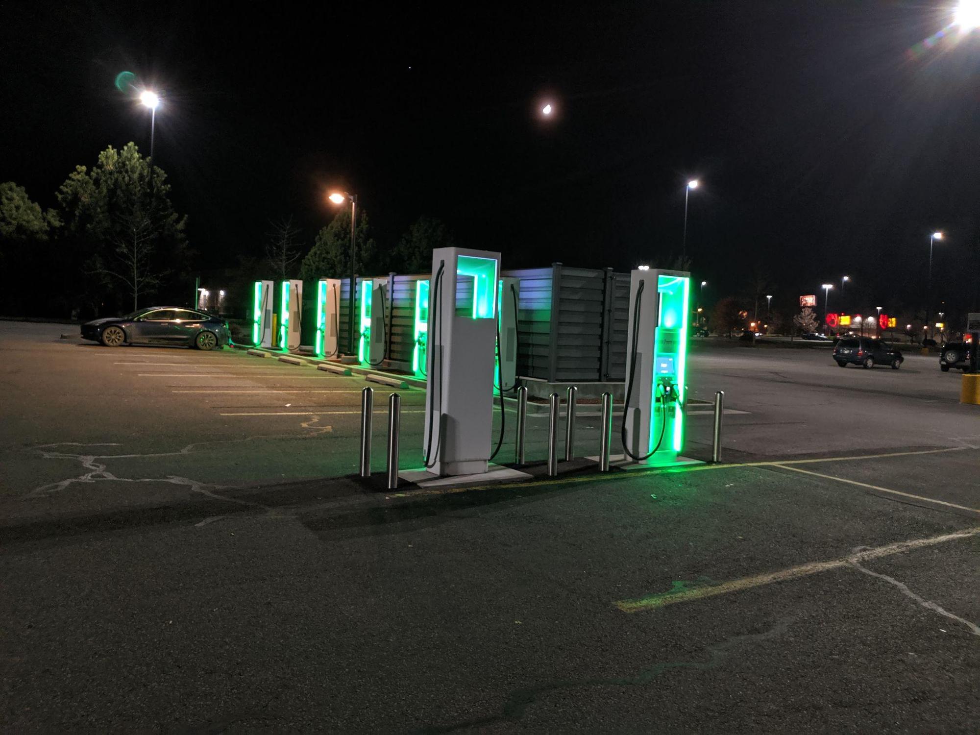 Walmart Supercenter | Spokane Valley, WA | EV Station