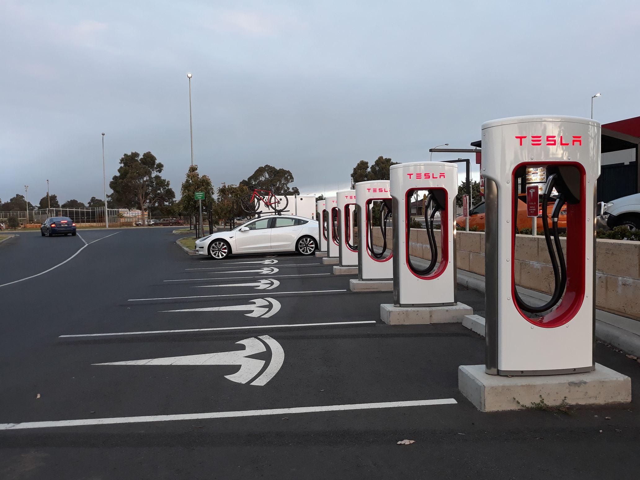 Eaton Fair Shopping Centre | Eaton, WA | EV Station