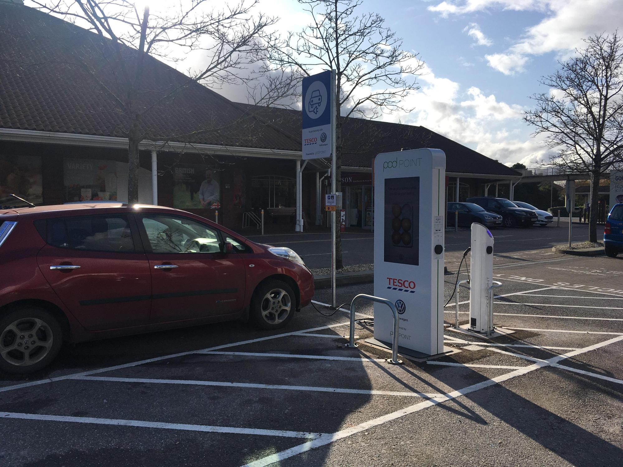 Tesco Extra Trowbridge | County Way, Trowbridge, BA14 7AQ, United ...