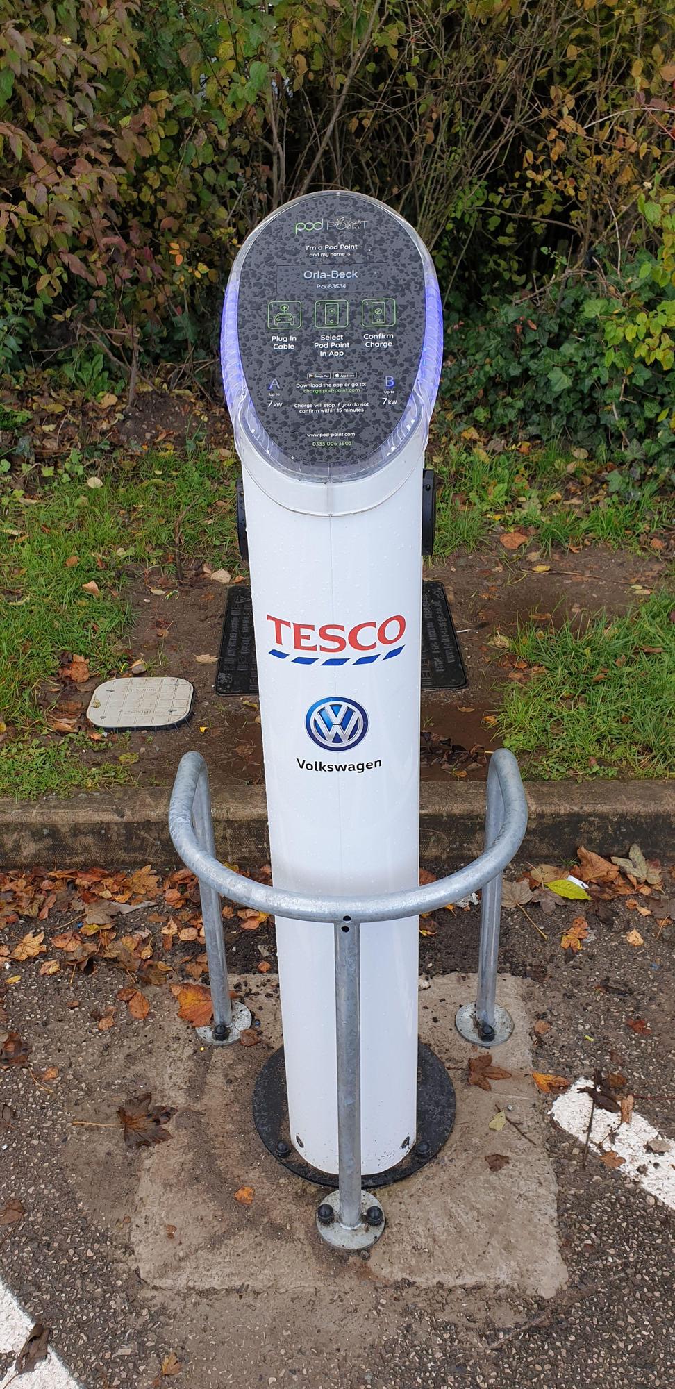 Tesco Extra | Irlam, England | EV Station