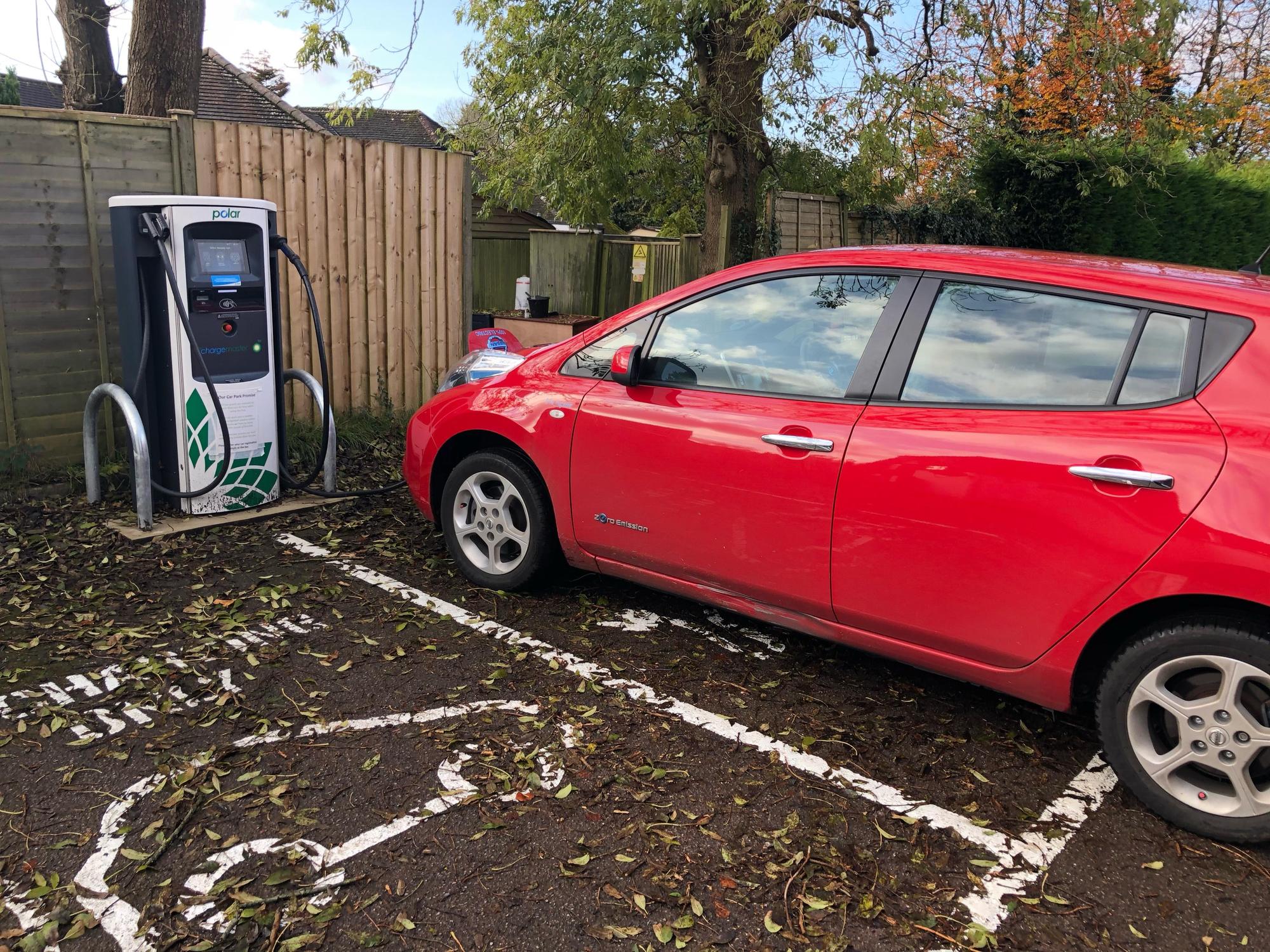The Red Lion | Handcross, England | EV Station
